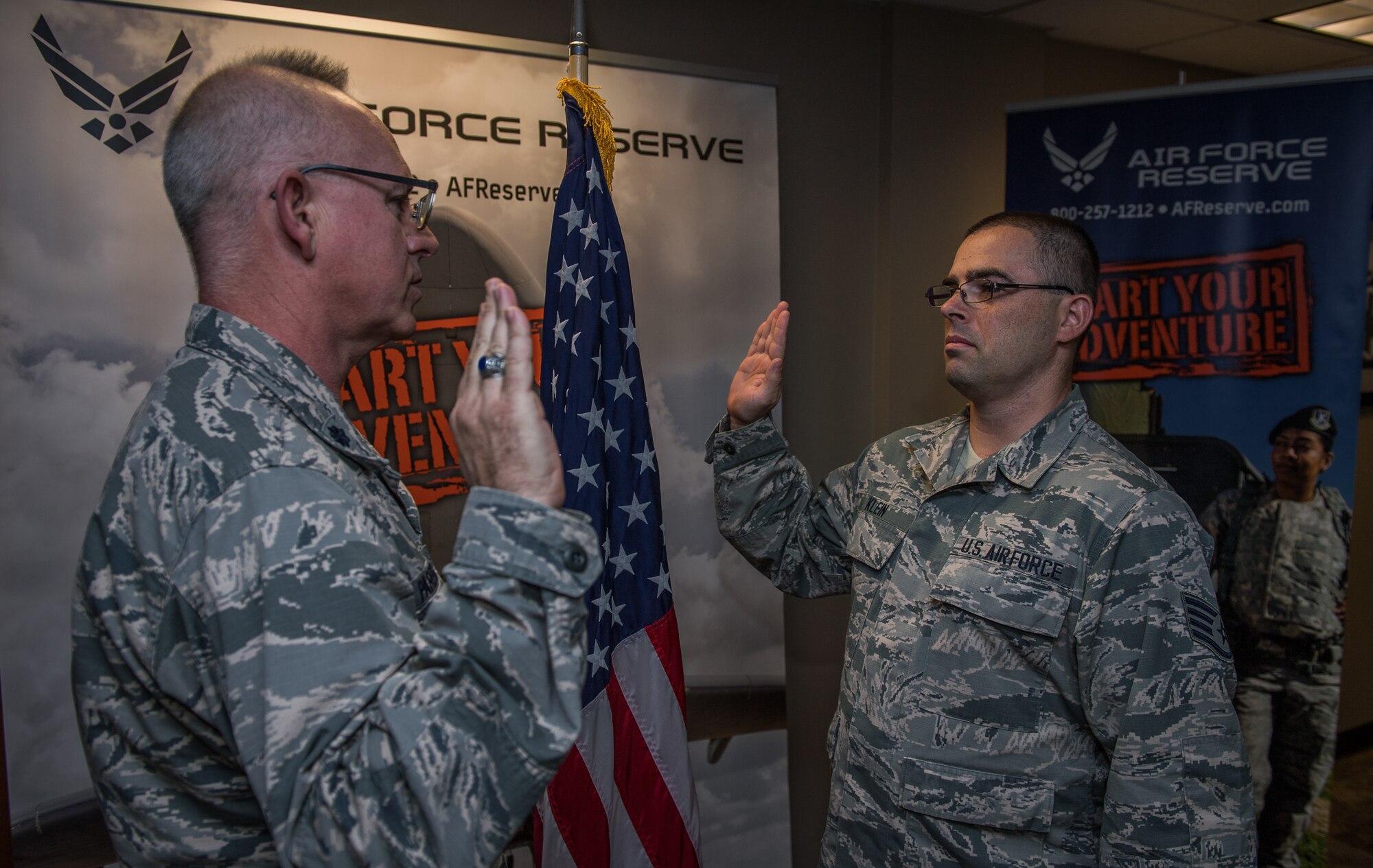 New Air Force adventure as citizen Airman recruiter > 932nd Airlift ...