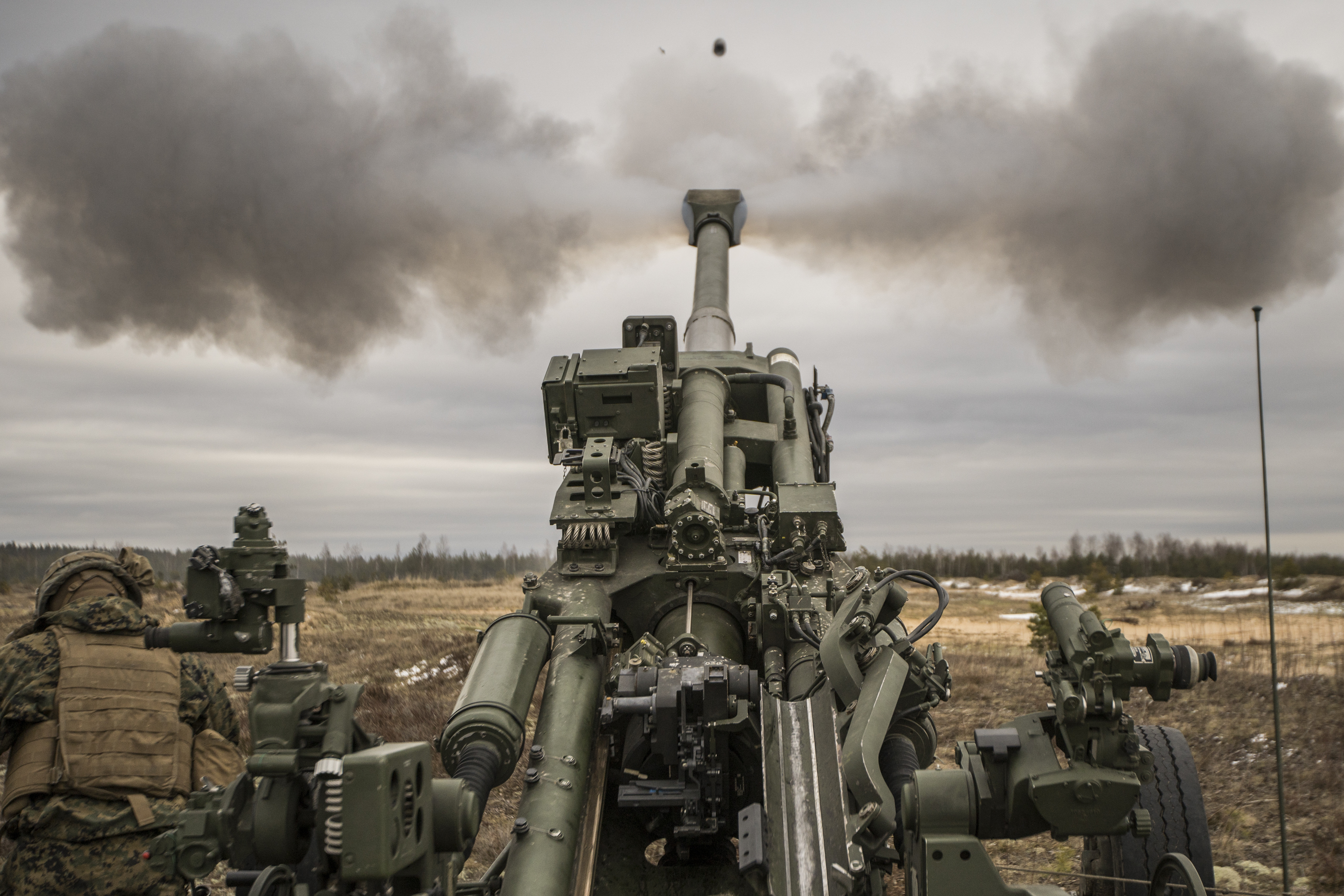 M777 Howitzer Wallpaper