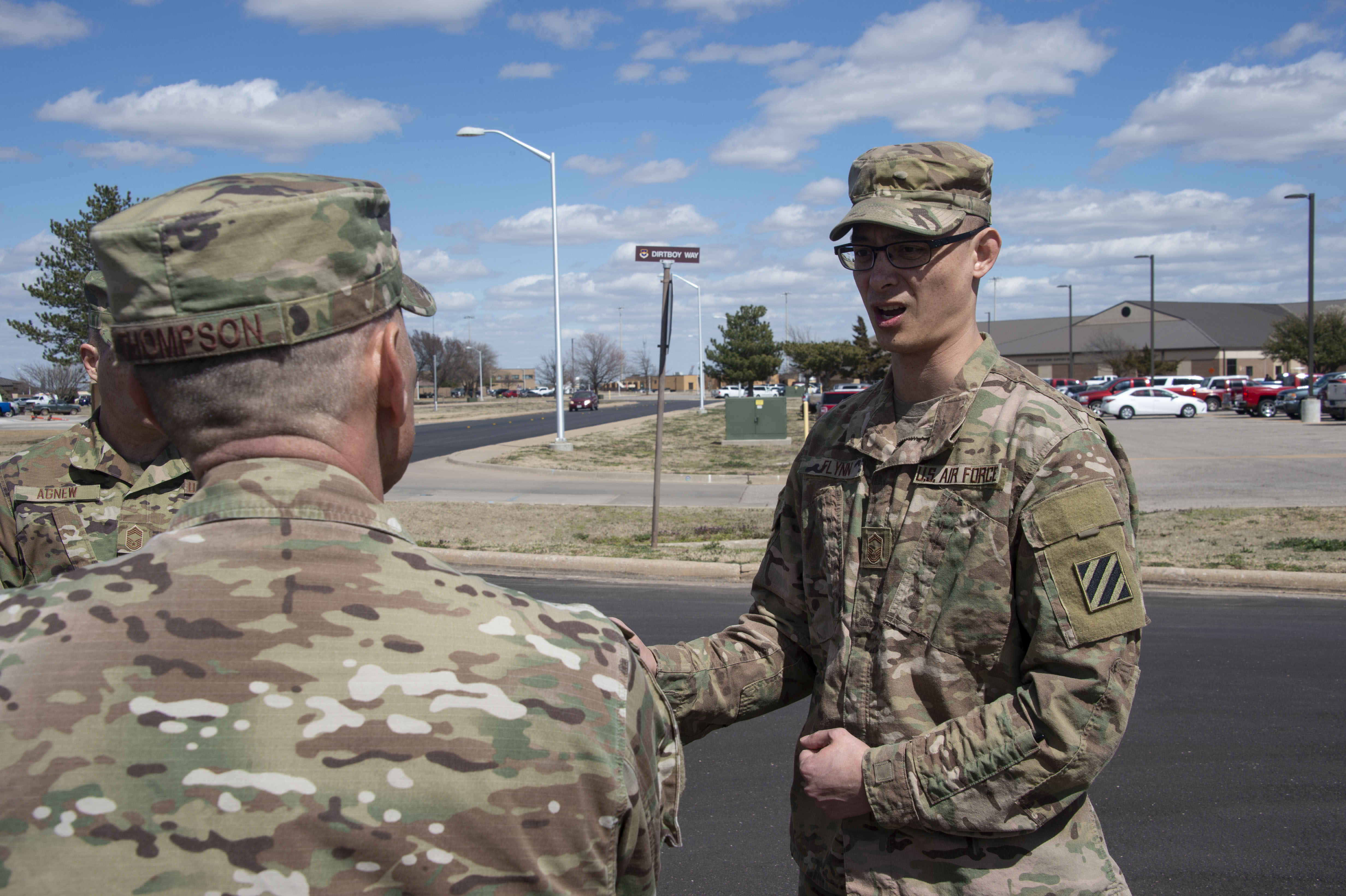 19th AF Command Chief talks quality mentorship with Airmen > Altus Air ...