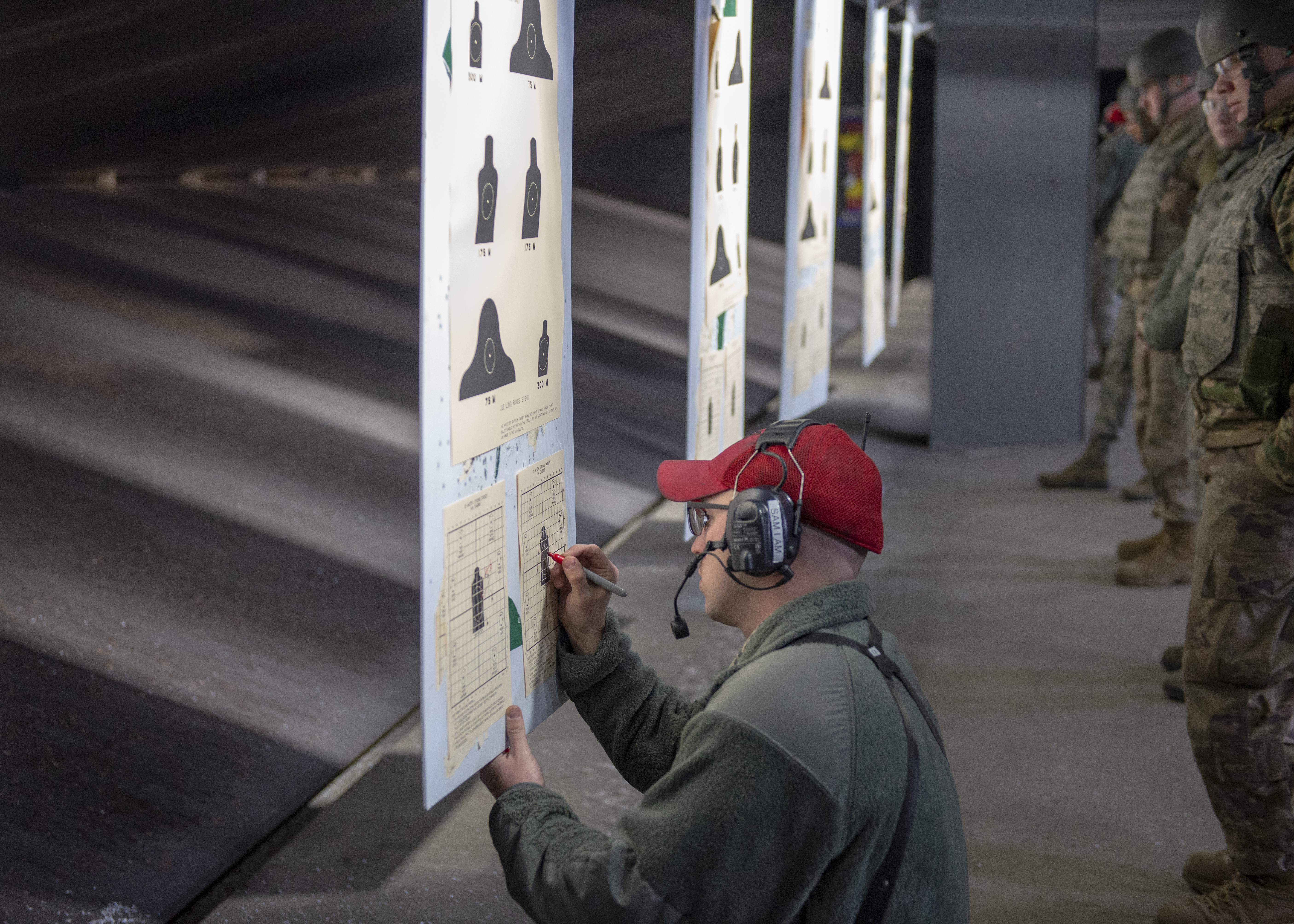 SFS teaches Airmen to 'defend the force' with weapons training > Scott ...