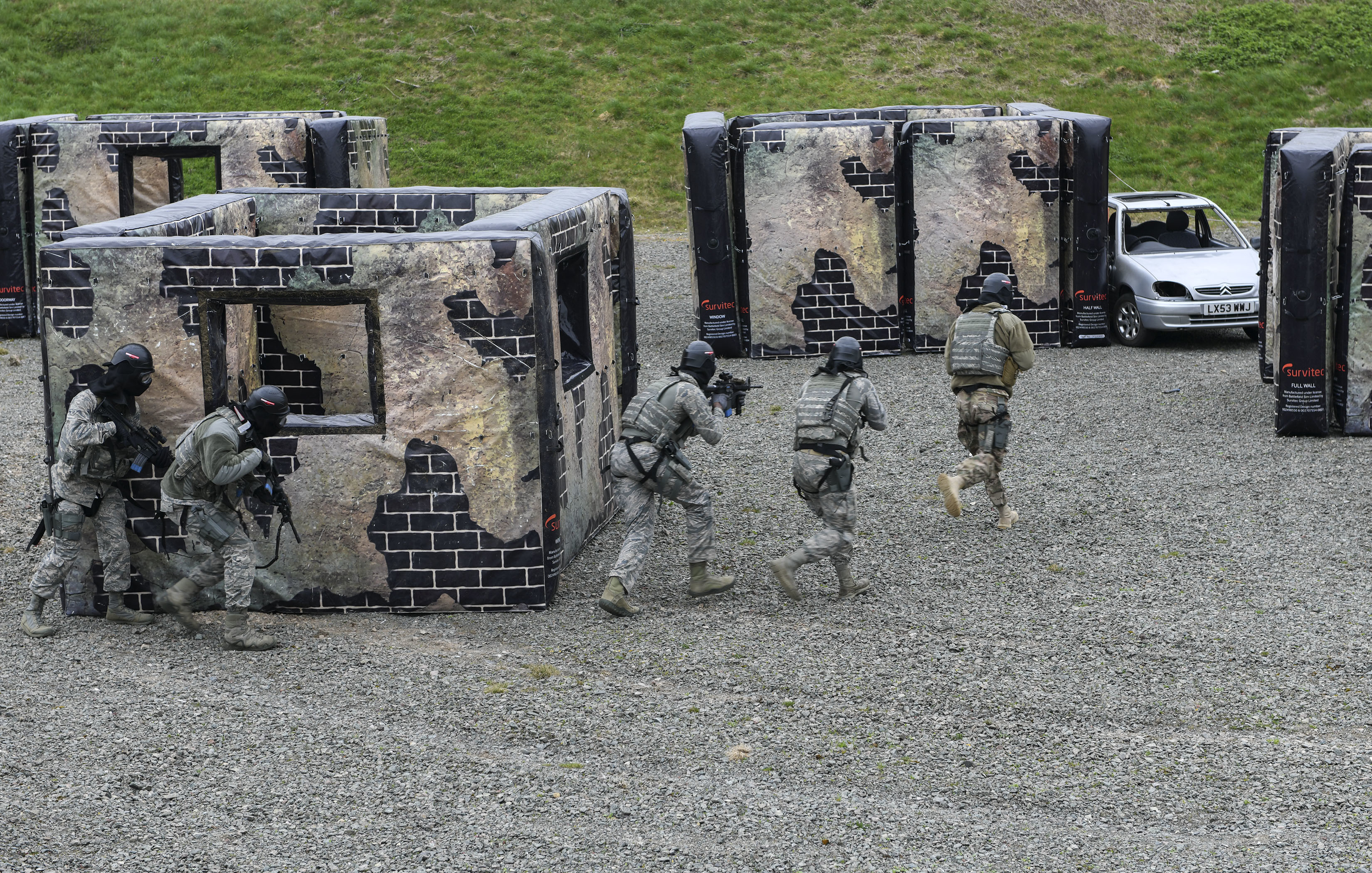 422nd SFS utilize new inflatable barriers > 501st Combat Support Wing ...