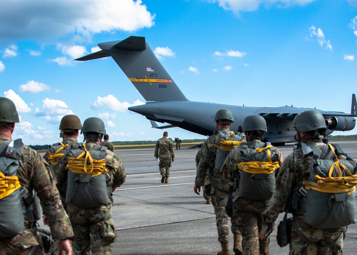 Logistics squadron garners major command awards > 919th Special ...