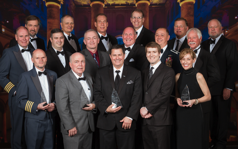 AFRL team wins Laureate Award for life-saving aircraft technology > WIN ...
