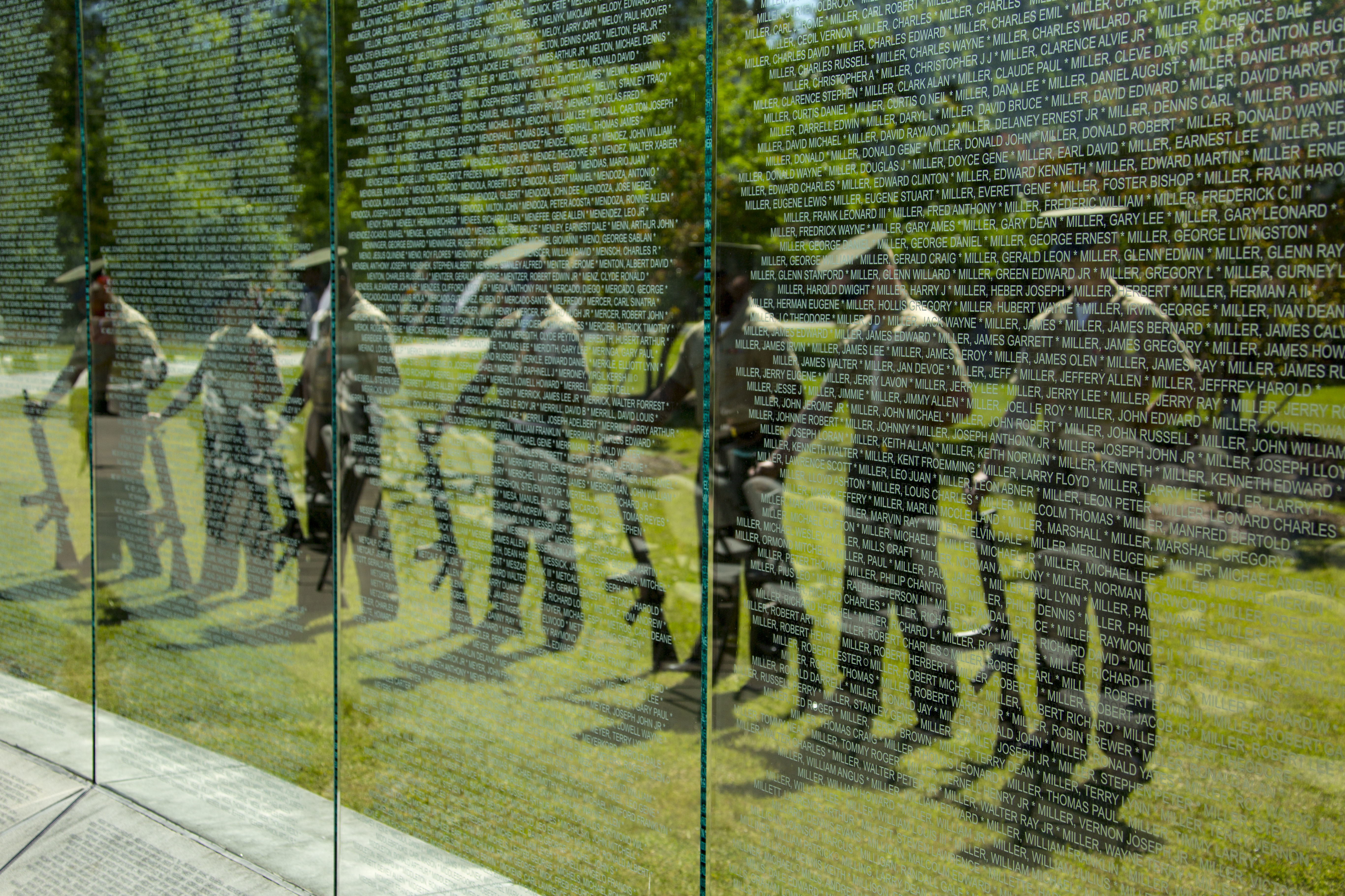 Community gathers for Vietnam Veterans Recognition Day ceremony ...