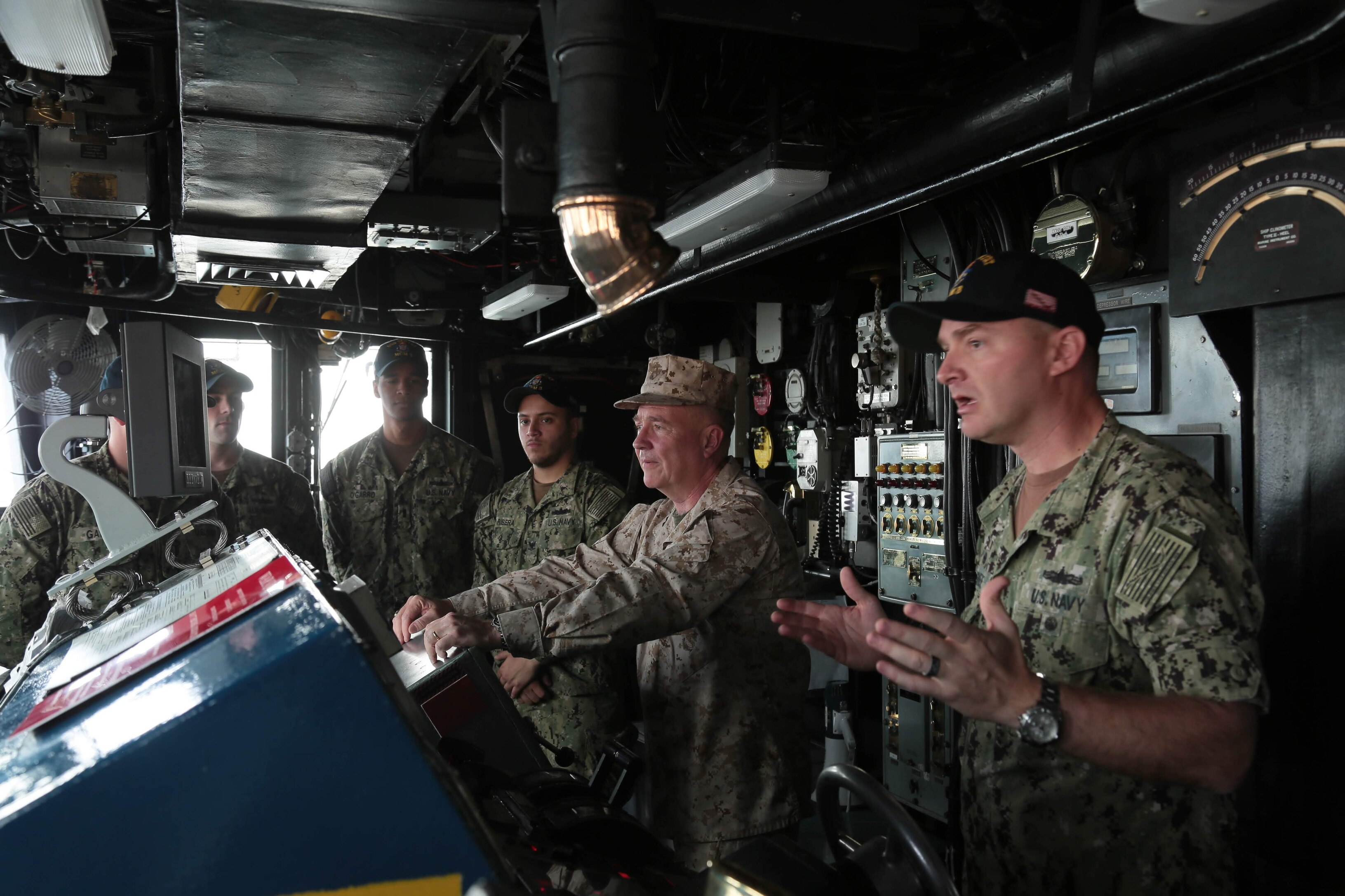 uss sentry commanding officer