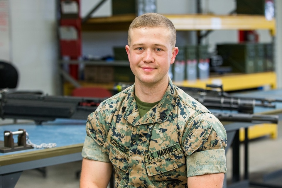 Marine Awarded Ordnance Marine of the Year > 2nd Marine Aircraft Wing ...