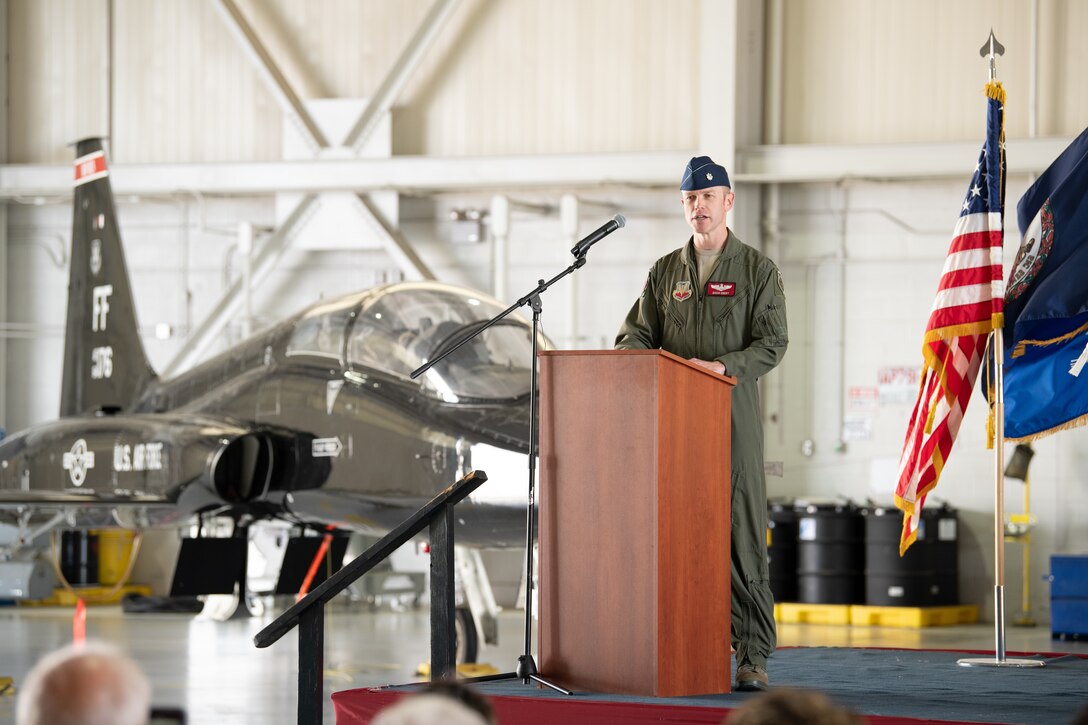 149th Fighter Squadron welcomes new commander