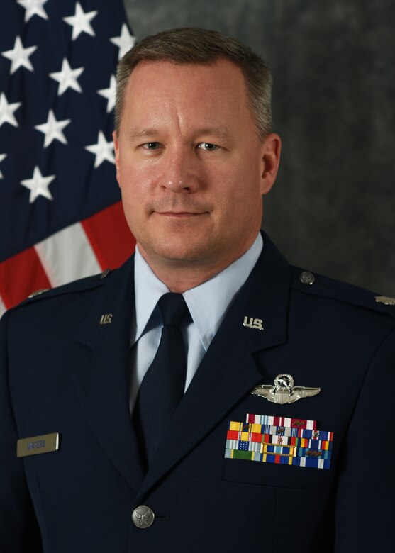 Sallee assumes command of 97th Flying Training Squadron > 340th Flying ...