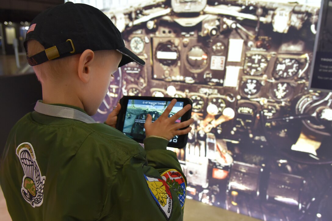 Augmented Reality Exhibit D-Day: Freedom From Above