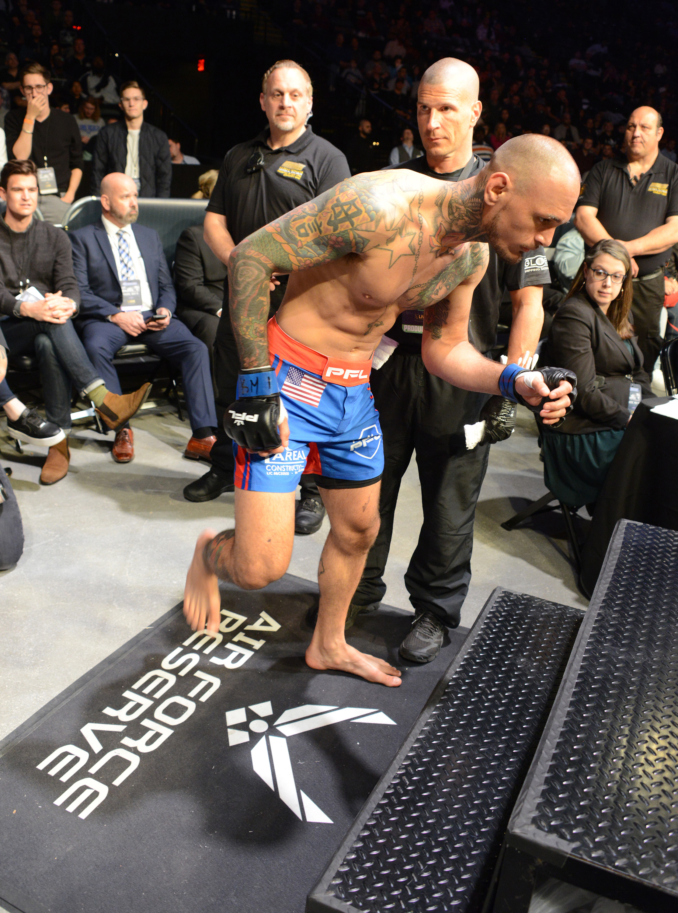 Total Force Recruiting scores knockout with Professional Fighters ...