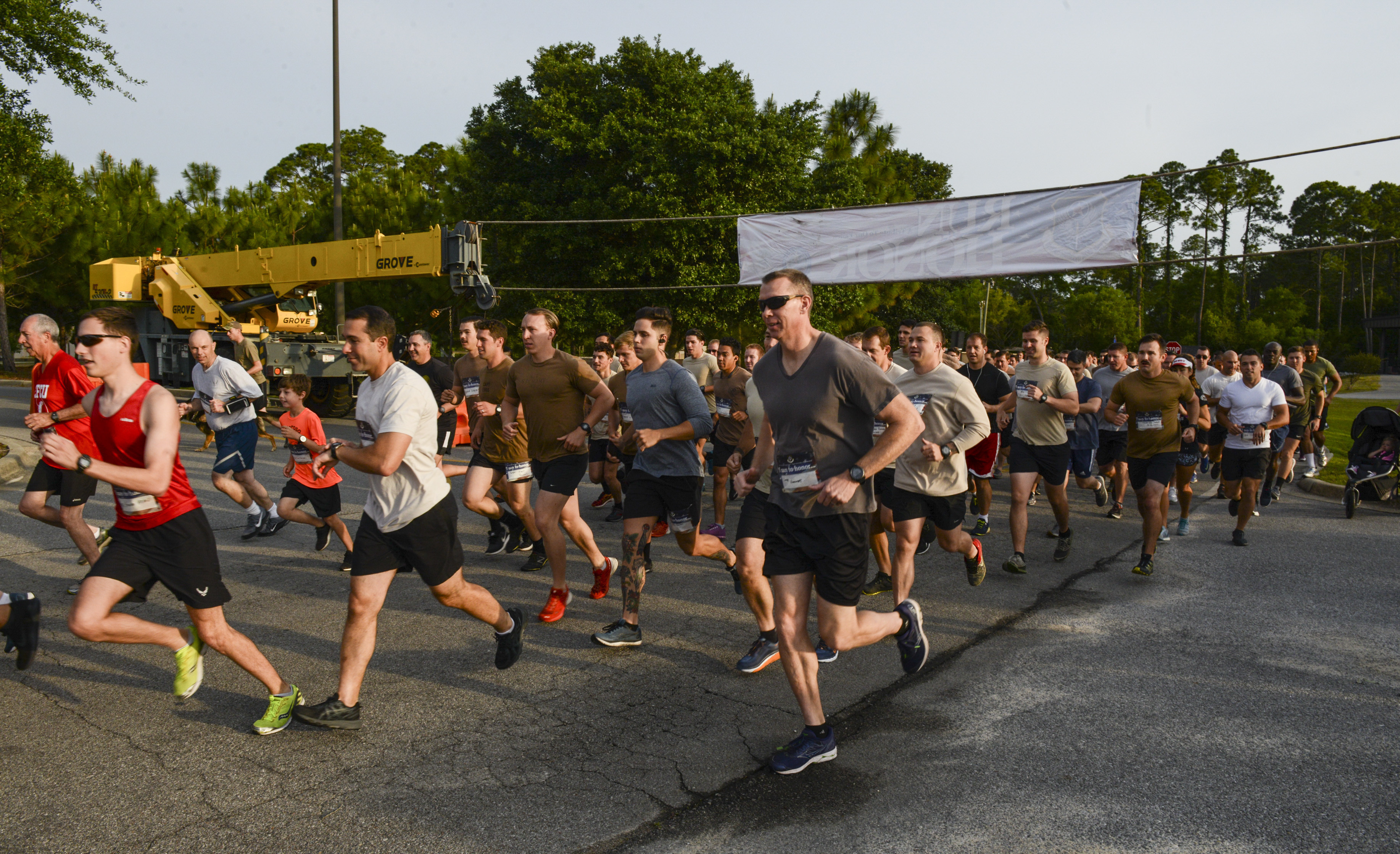 AFSOC holds Run to Honor 5k run/ruck for fallen Airmen > Air Force ...