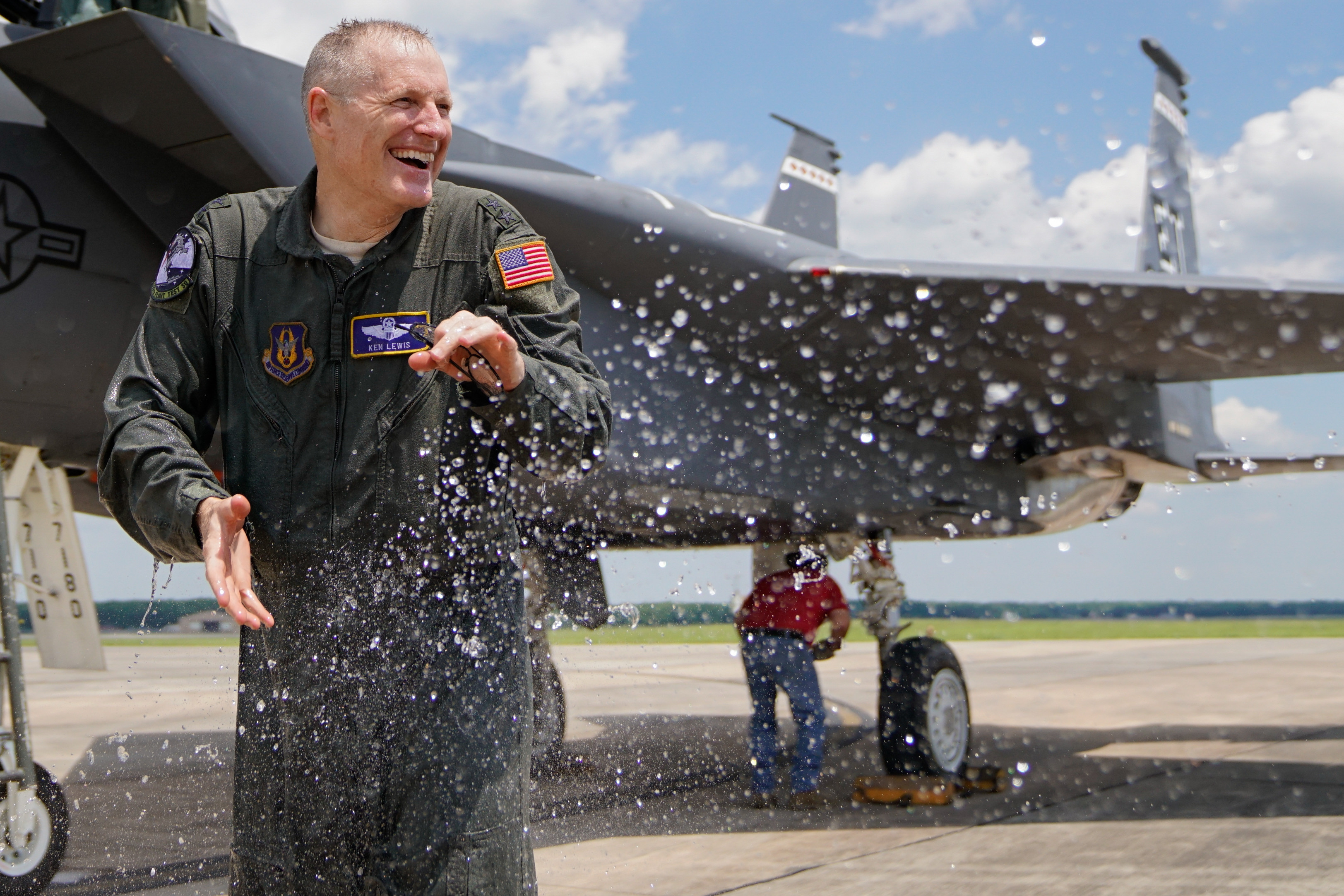 AFRC deputy CC takes final flight after 34-year career > Robins Air ...