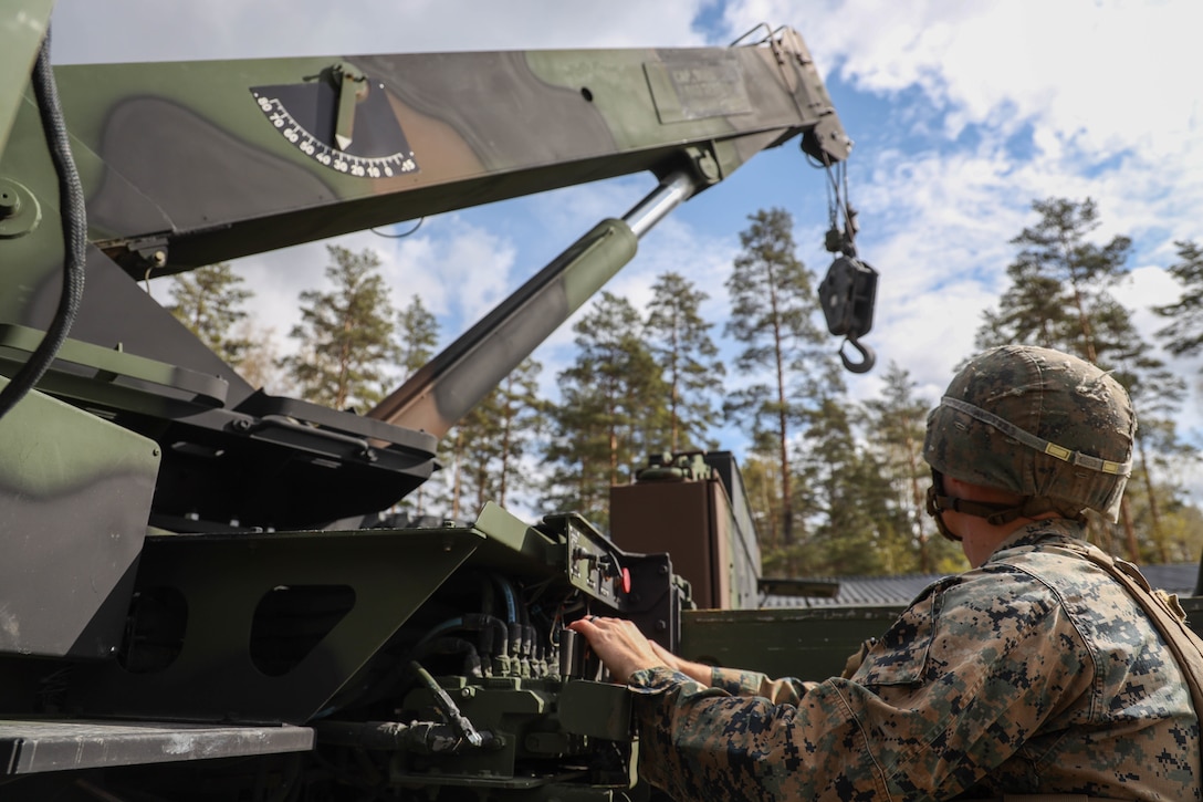 Marines Prepare for Arrow 19