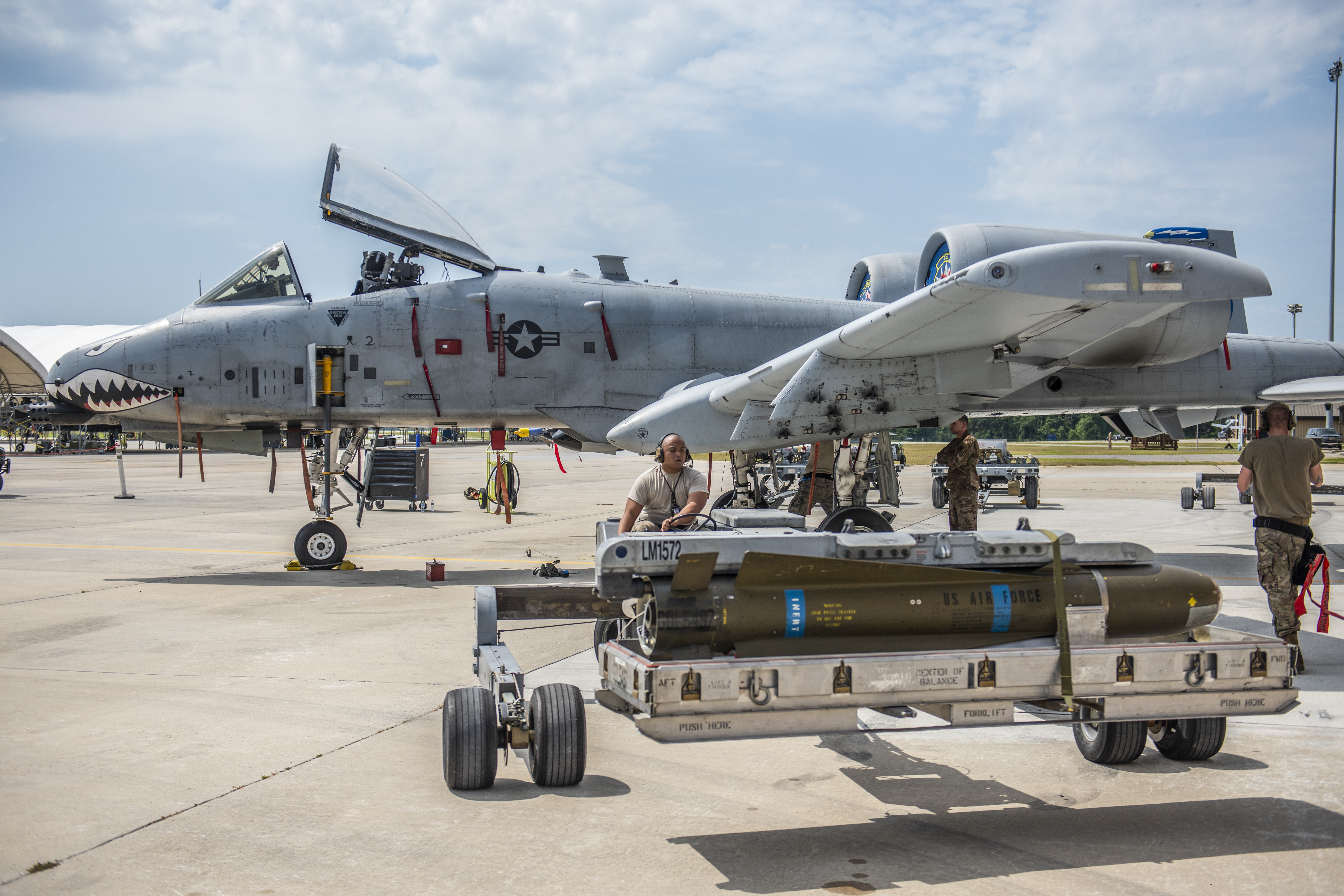 Load Crews face-off in competition > Moody Air Force Base > Article Display