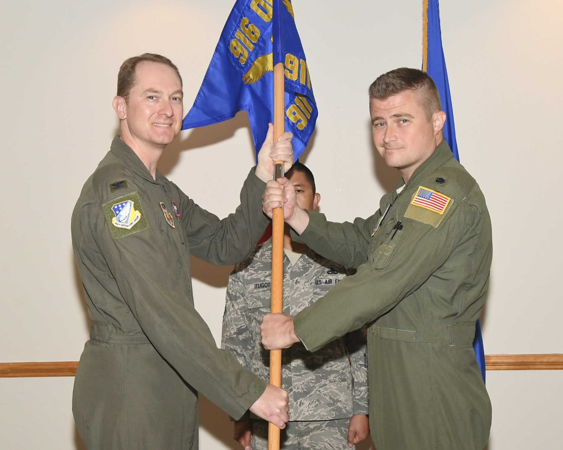 911th ARS Change of Command > 916th Air Refueling Wing > Article Display