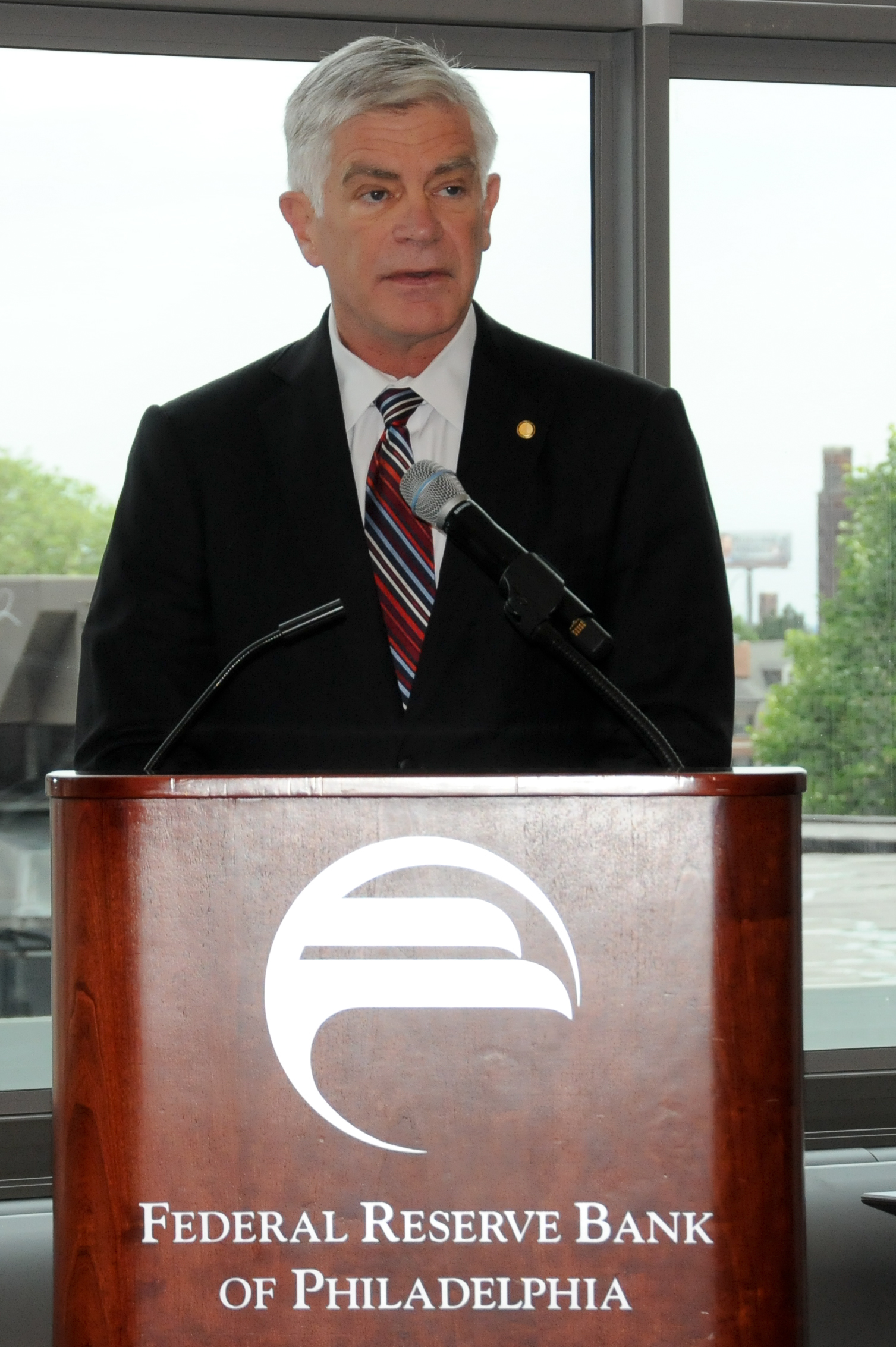 Federal Reserve Bank, Army Reserve honor fallen service members > U.S ...