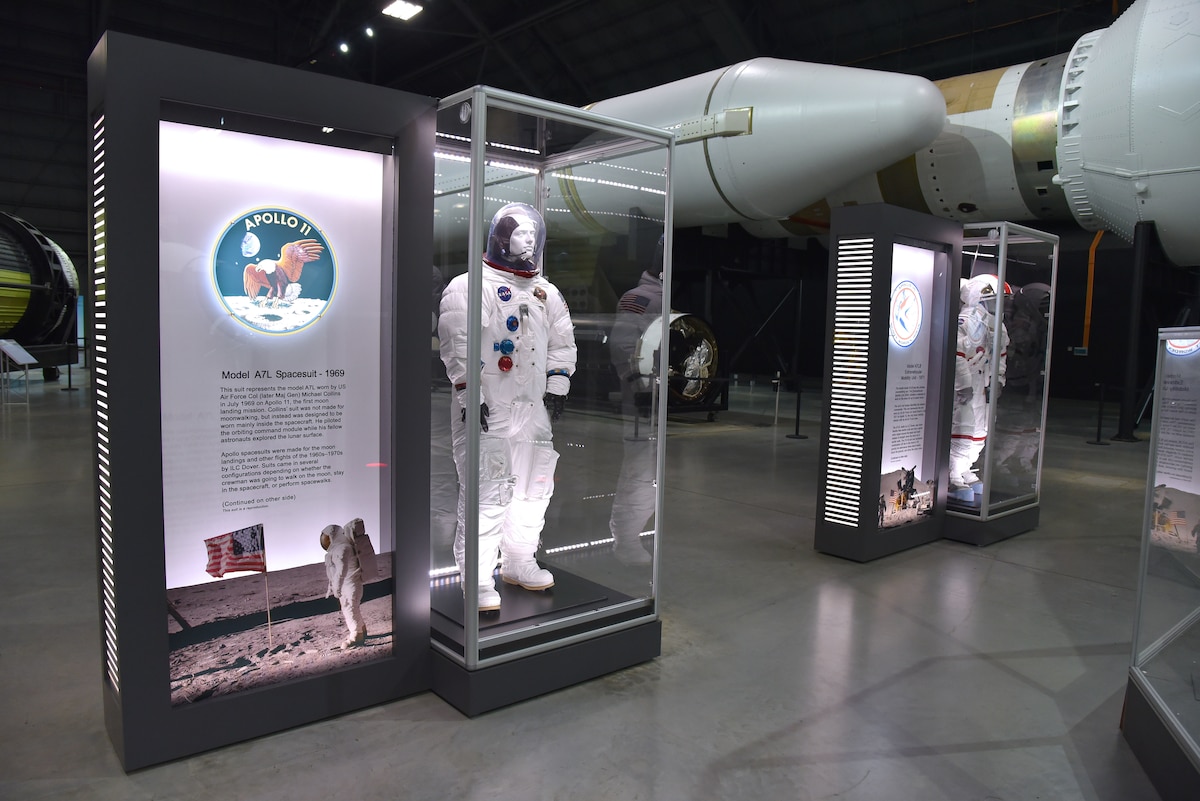 Model A7L Space Suit—1969 > National Museum of the United States Air ...