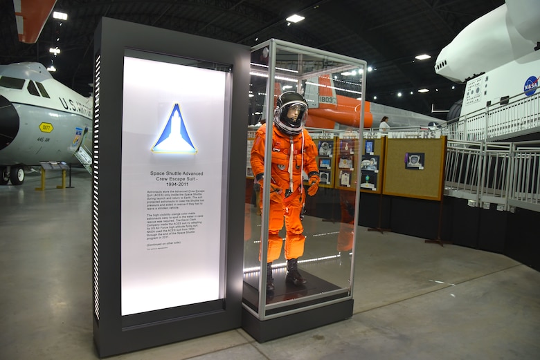 Space Shuttle Advanced Crew Escape Suit 1994-2011 > National Museum of ...