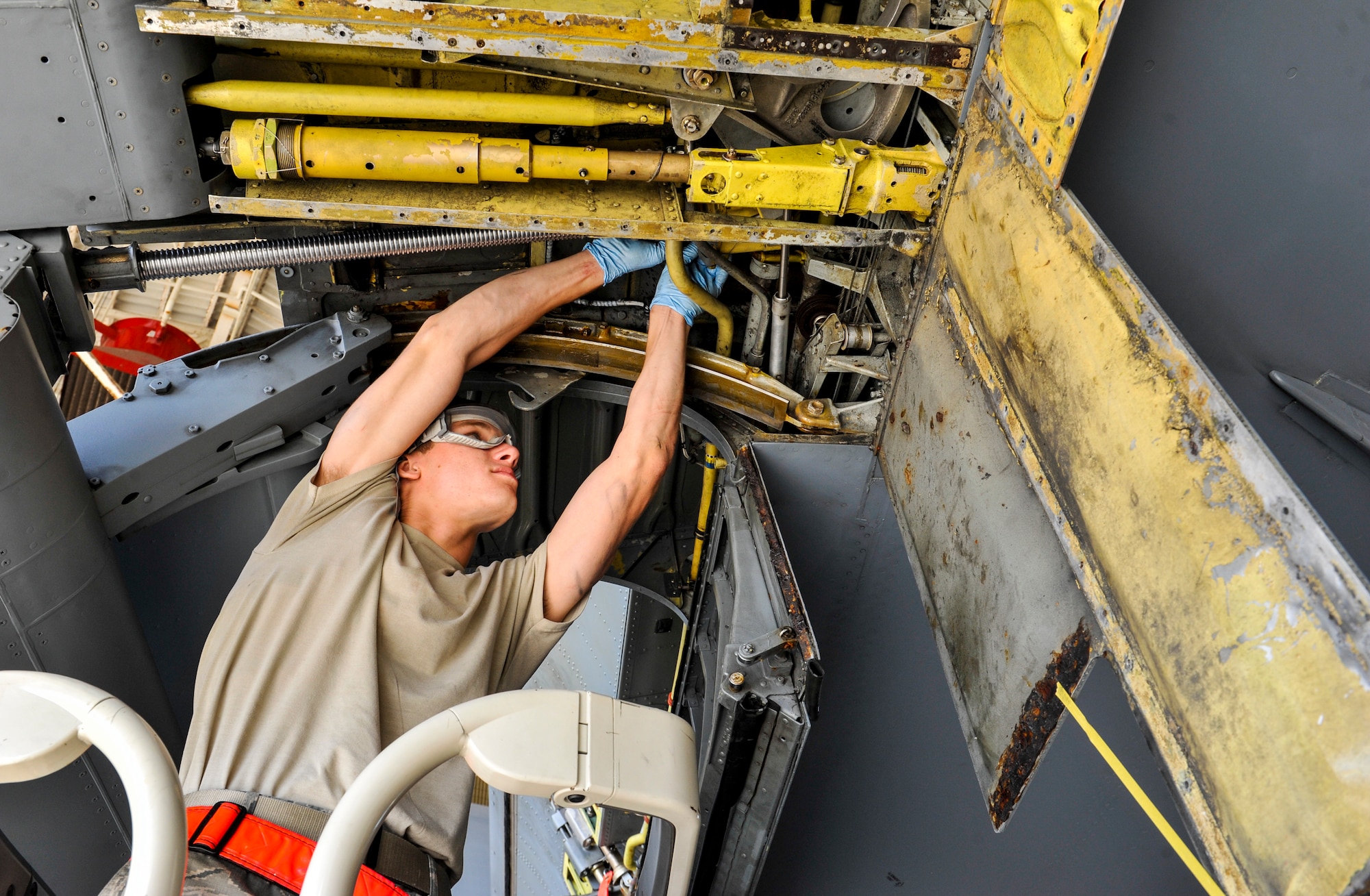 ISO dock provides Kadena’s air mission > Kadena Air Base > Article Display