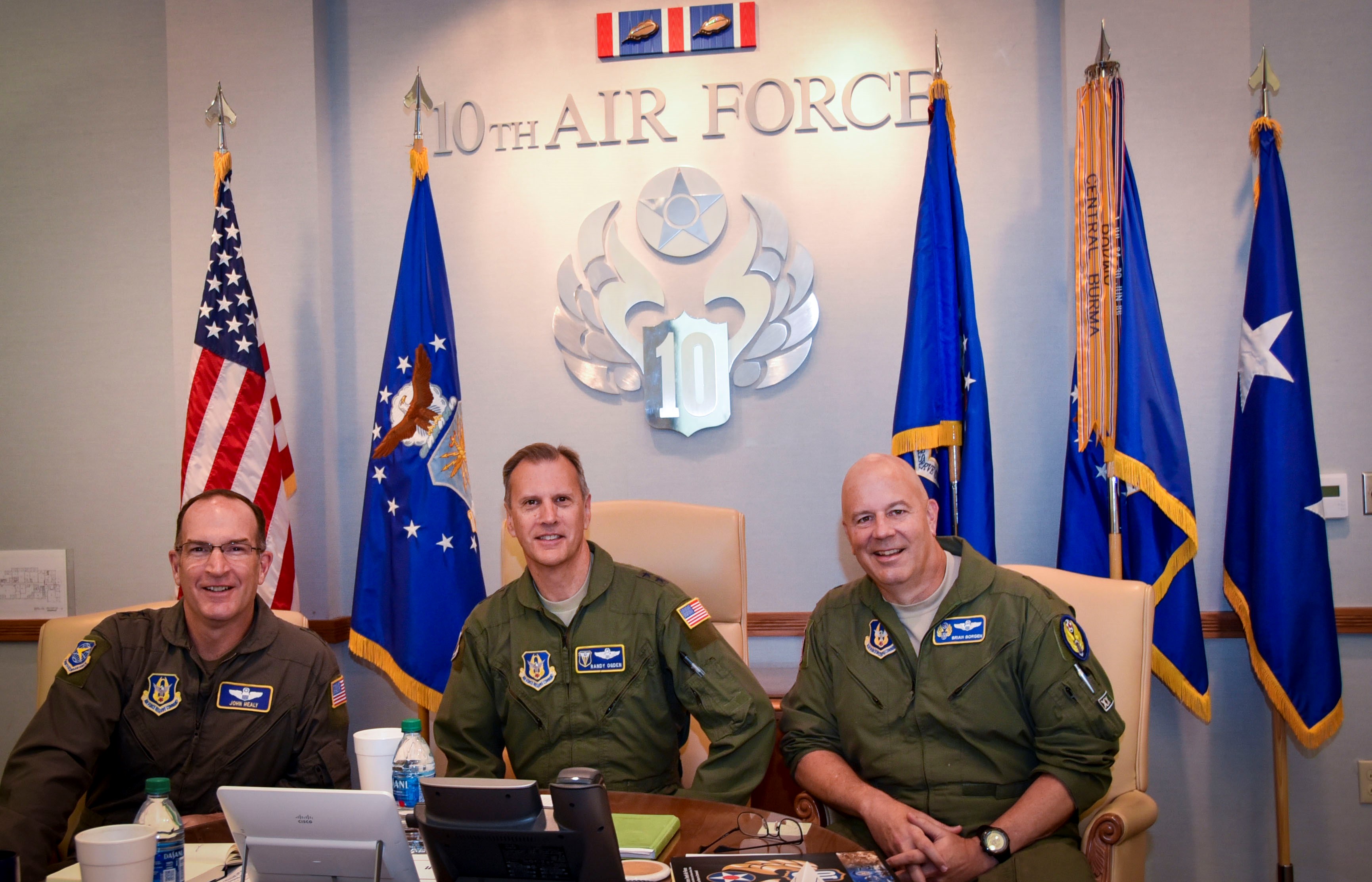 Reserve Numbered AF commanders meet for Pre-ESG Huddle > 22nd Air Force ...