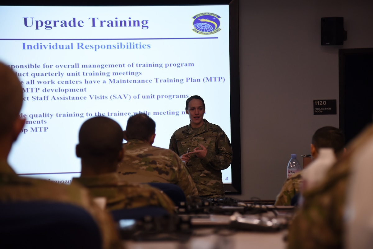 First Combat Air Forces Maintenance Supervision and Production Course ...