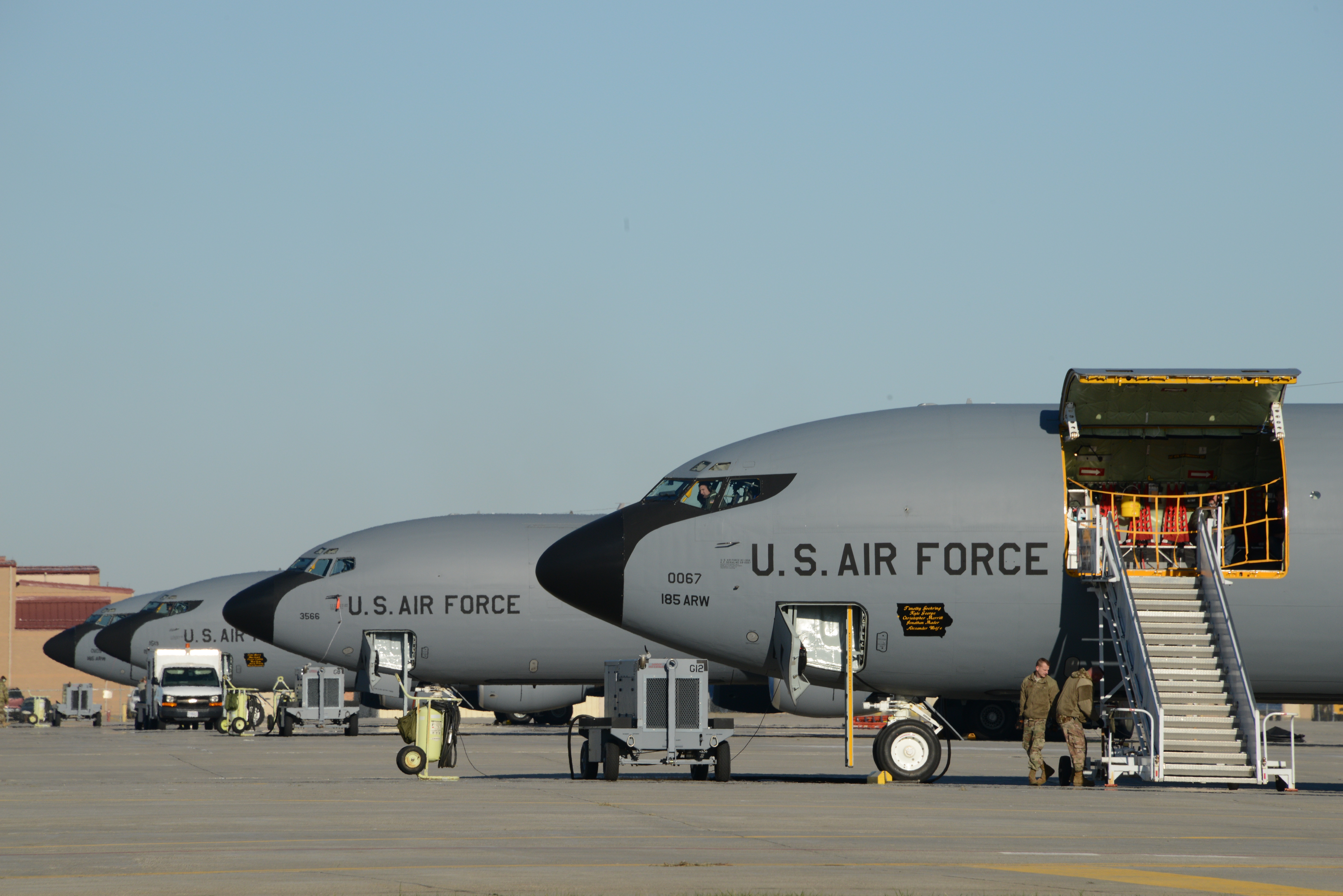 185th earns Air Force Outstanding Unit Award > 185th Air Refueling Wing ...