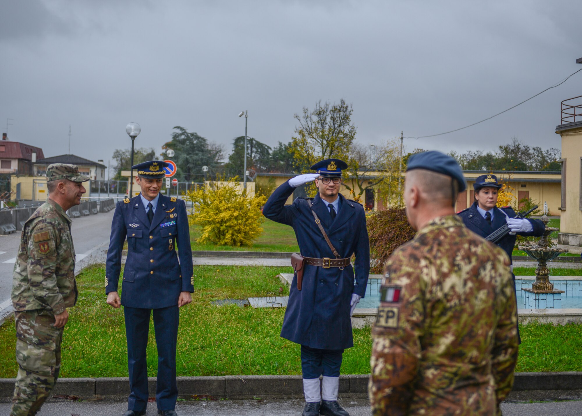 General Harrigian Visits Aviano > Aviano Air Base > Display