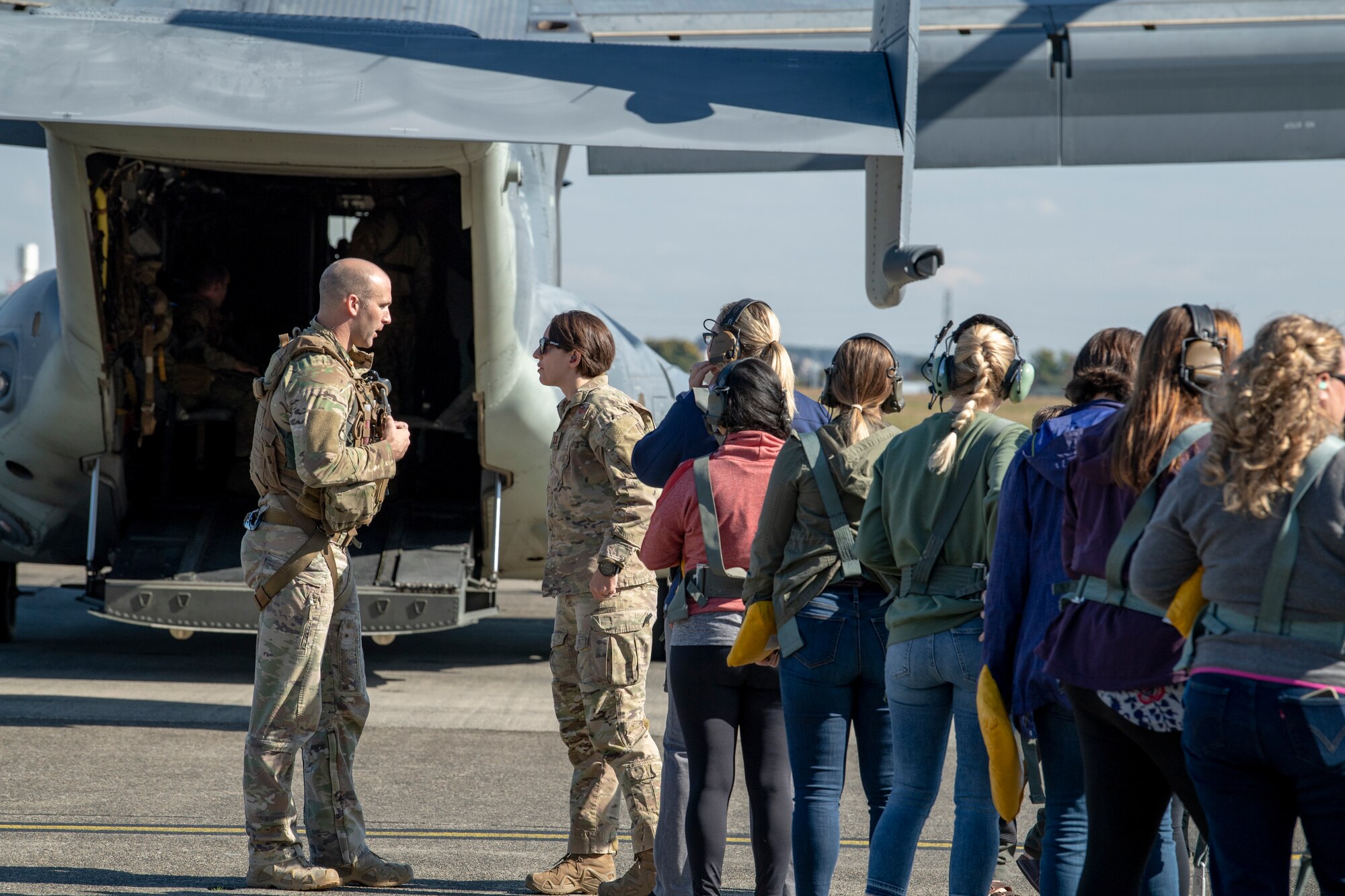 Yokota Spouses take flight > Air Force Test Center > News