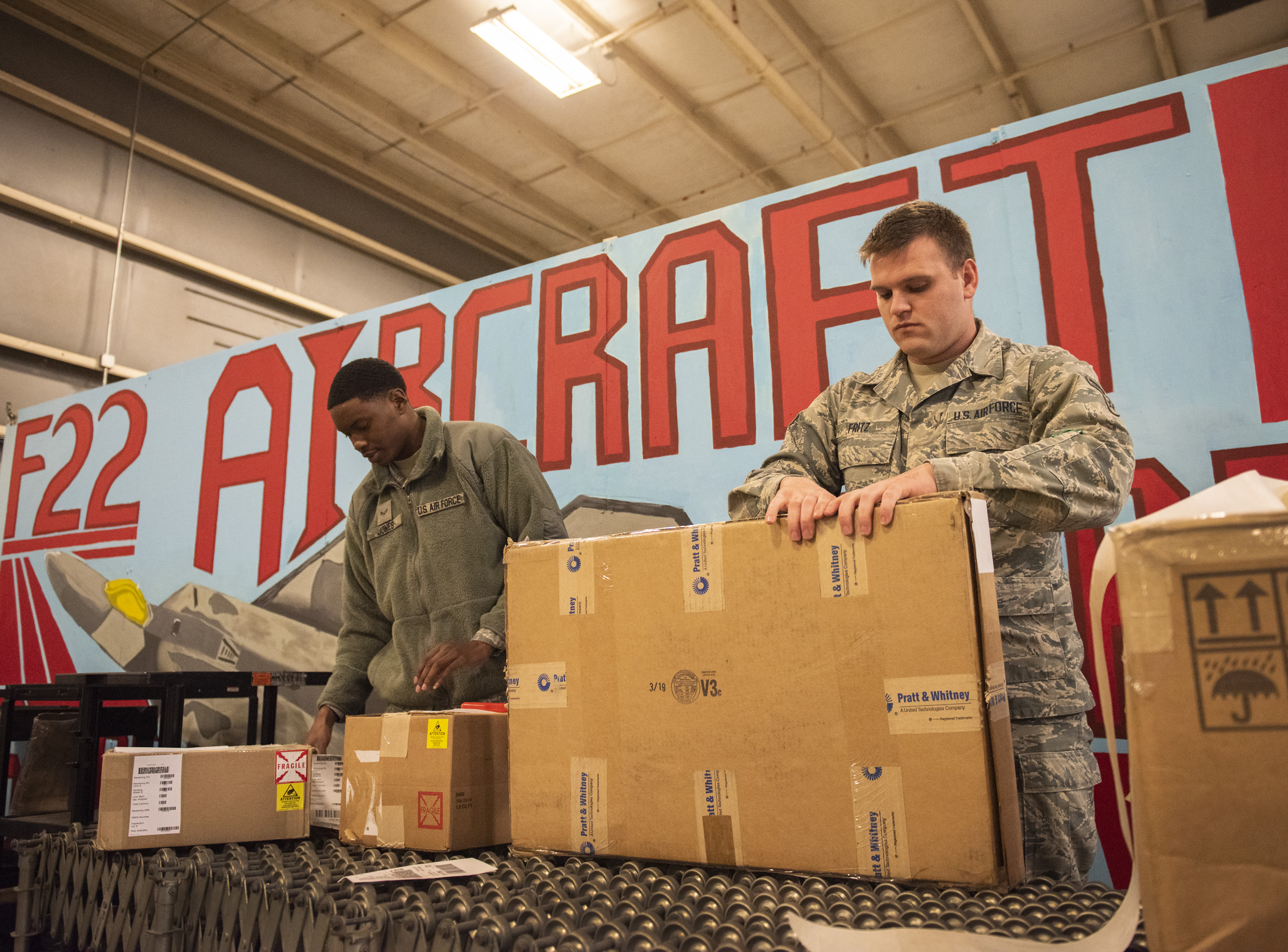 True support: LRS creates new parts shop for F-22s > Eglin Air Force ...