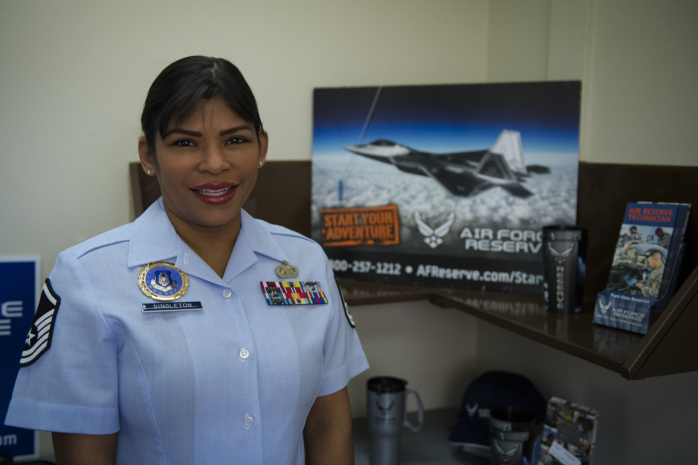 In-Service recruiter helps authenticate dreams > Osan Air Base ...