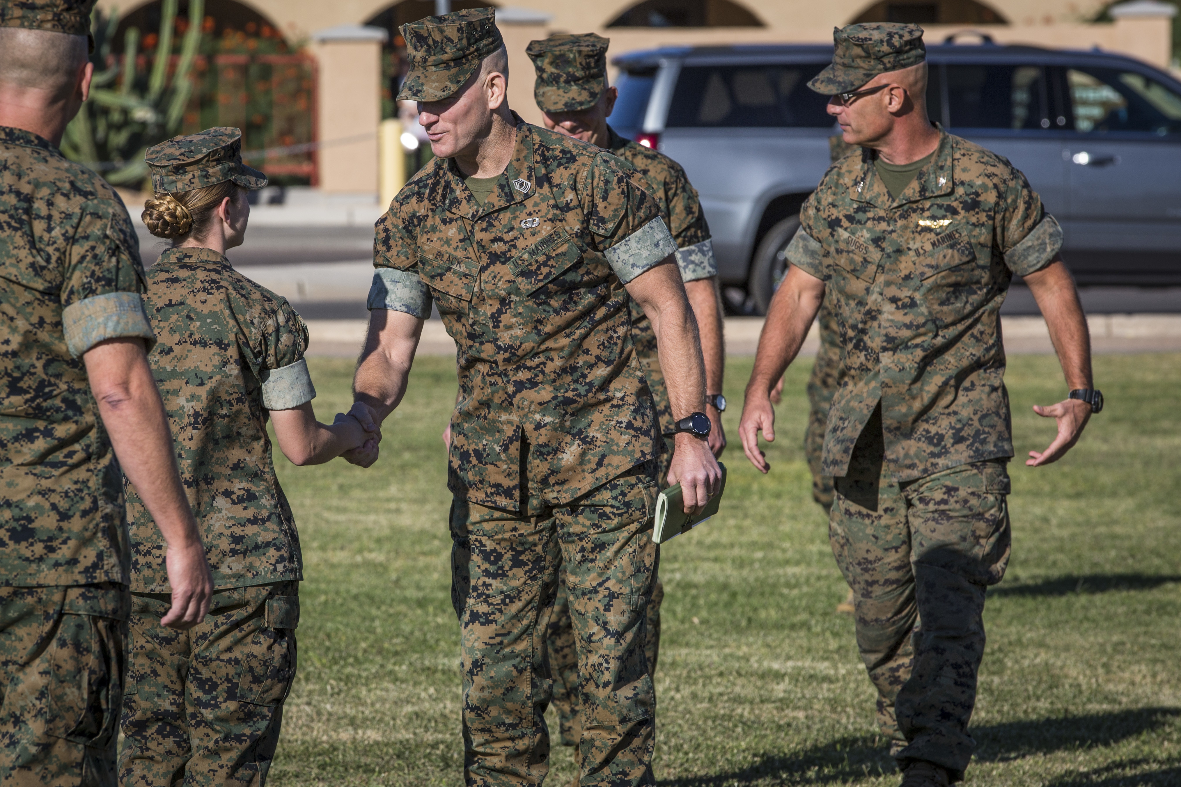 CMC Visits MCAS Yuma > Marine Corps Air Station Yuma > News Articles