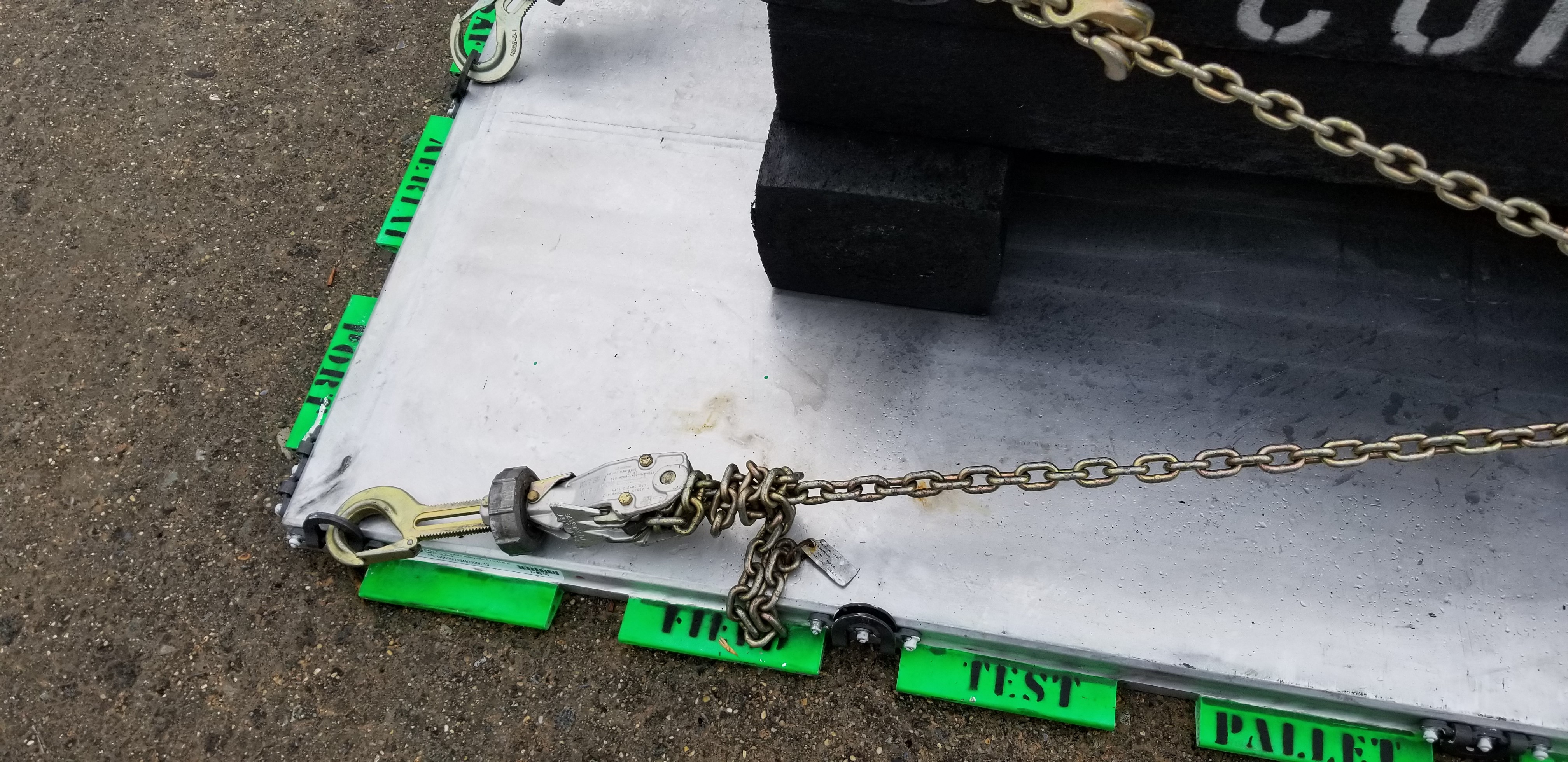 AMCTES Testers conduct worldwide cargo pallet evaluation > Joint Base ...