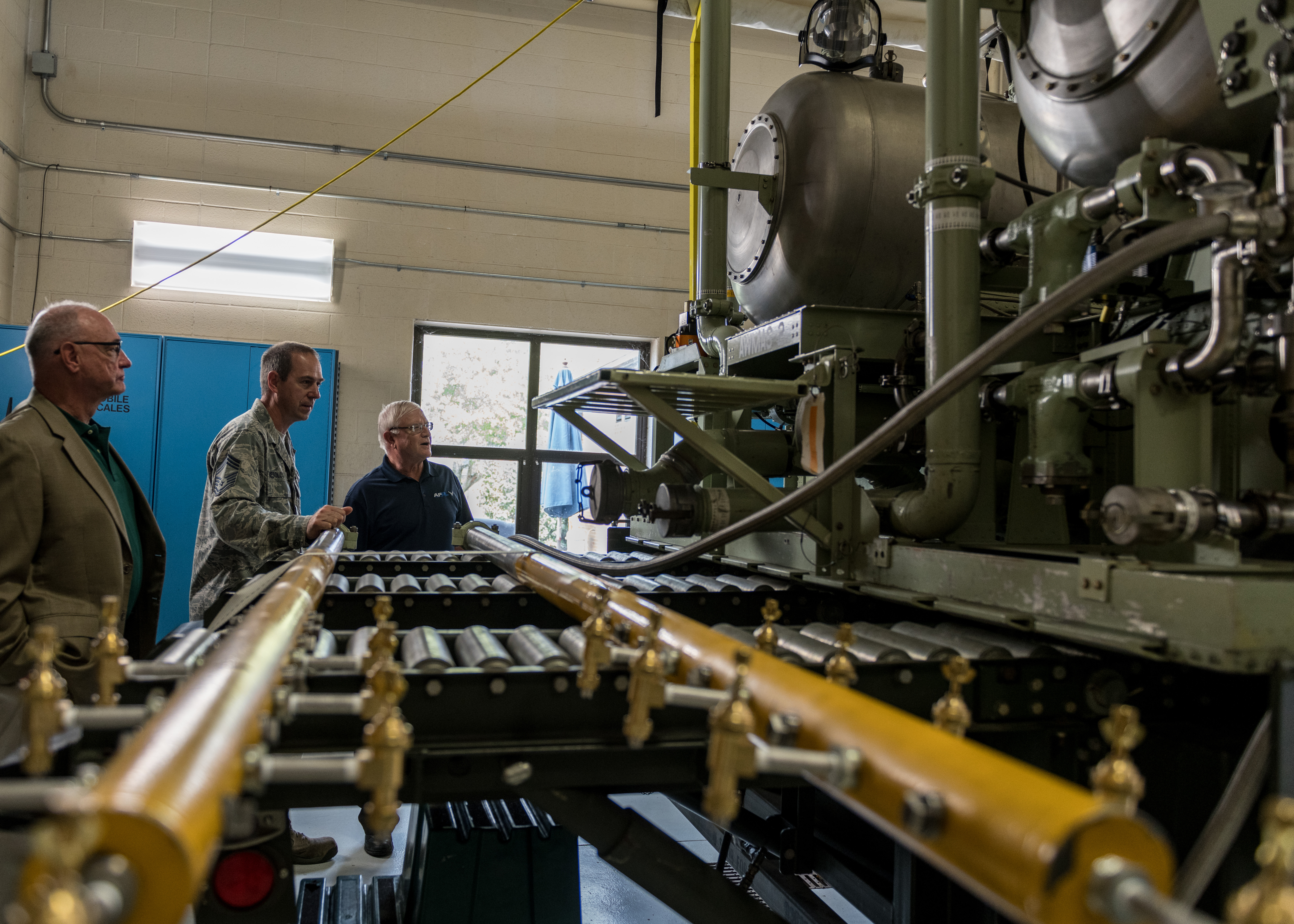 Key leaders explore 3D options for 910th missions > Air Force Test ...