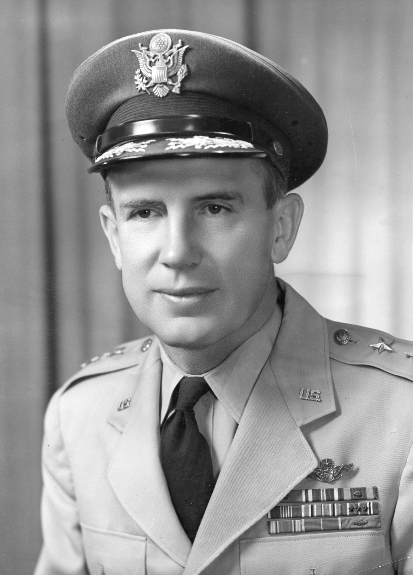 MAJOR GENERAL THETUS C. ODOM > Air Force > Biography Display
