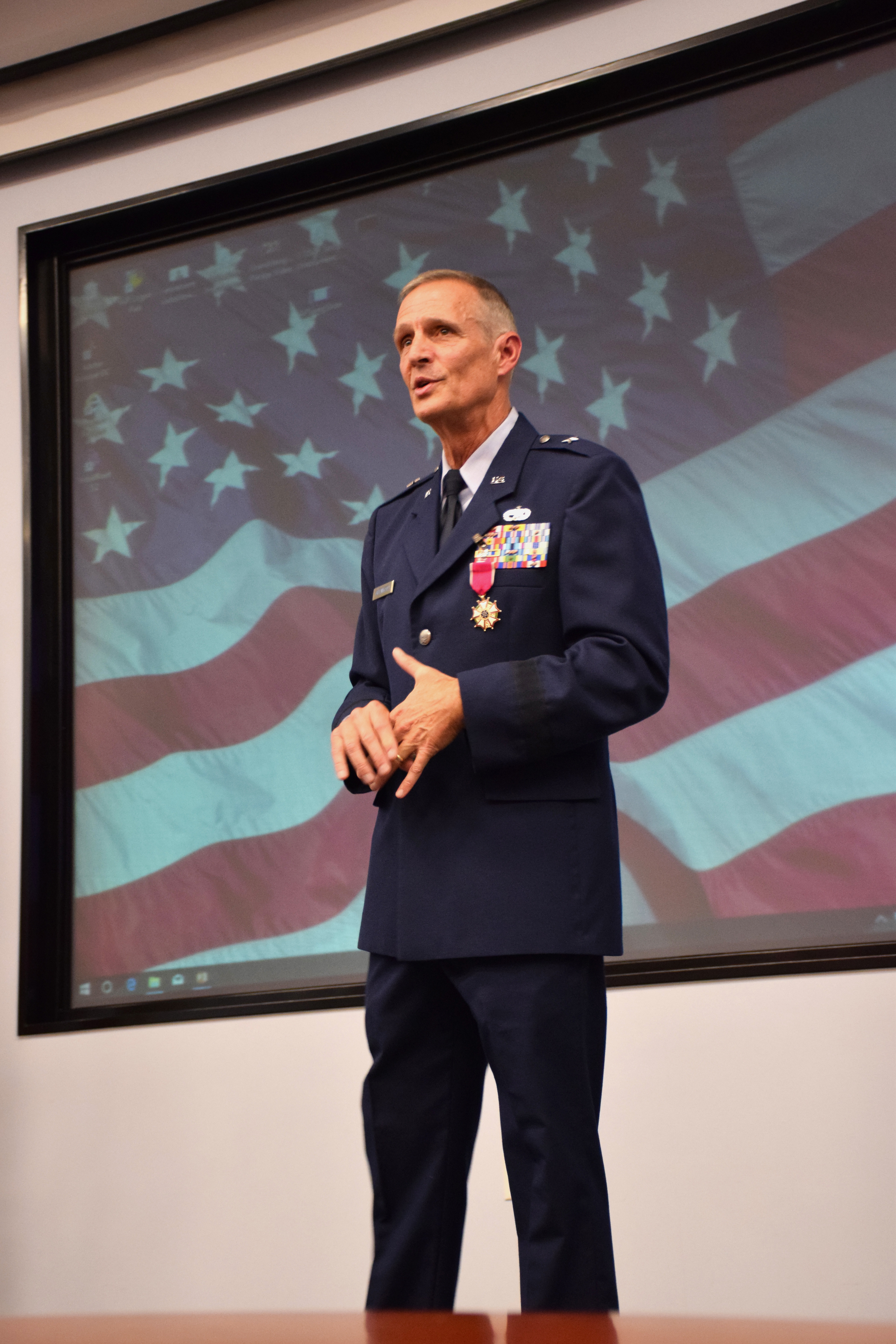 Greenwood retires from Iowa Air National Guard > 185th Air Refueling ...