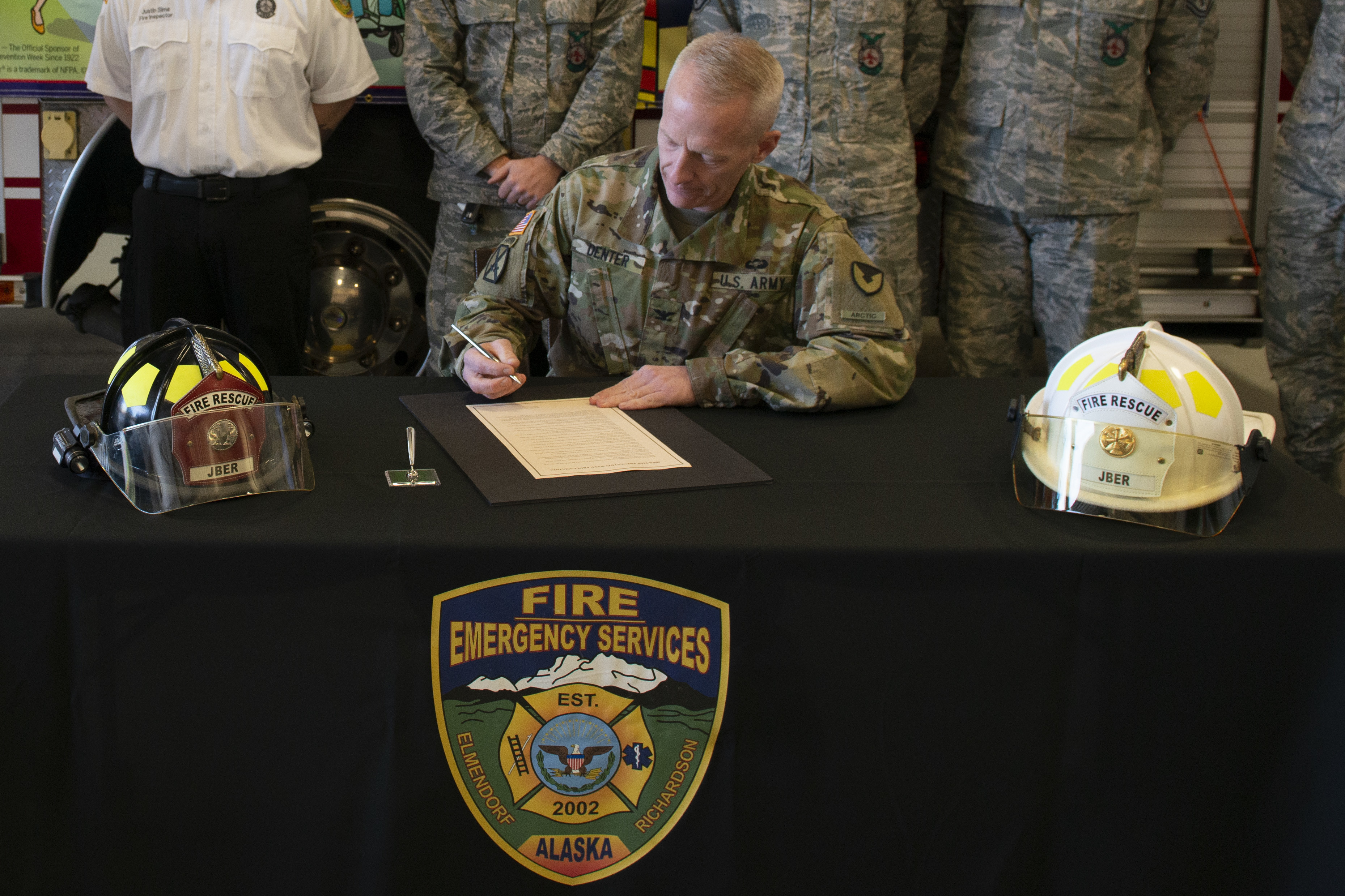 JBER Fire and Emergency Services holds open house > Air Force Test ...