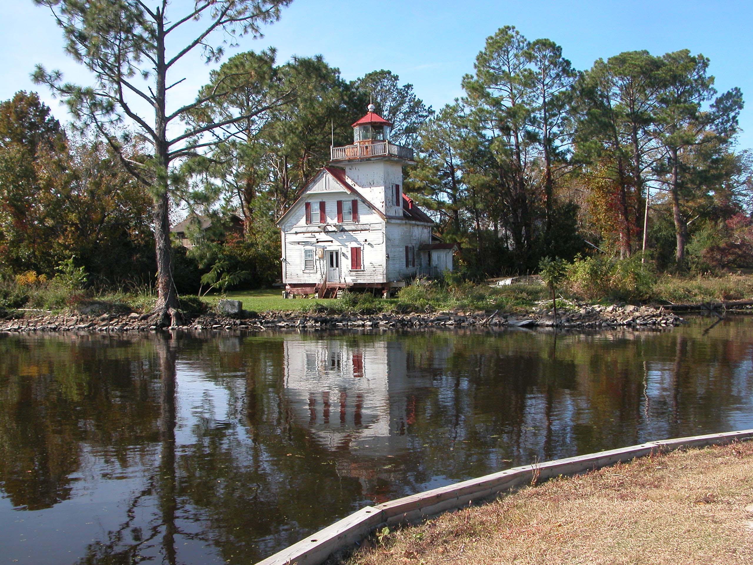 Roanoke River Lighthouse > United States Coast Guard > All