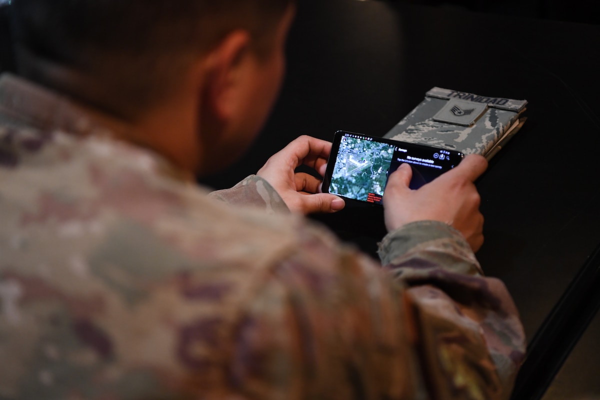 CRW Airmen train on ATAK app > Twenty-First Air Force & U.S. Air Force ...