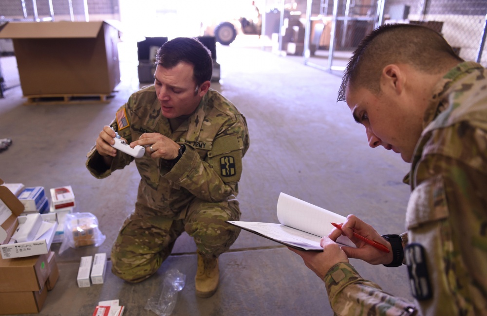 Education Key to Tracking, Maintaining Medical Devices > Army Medical ...