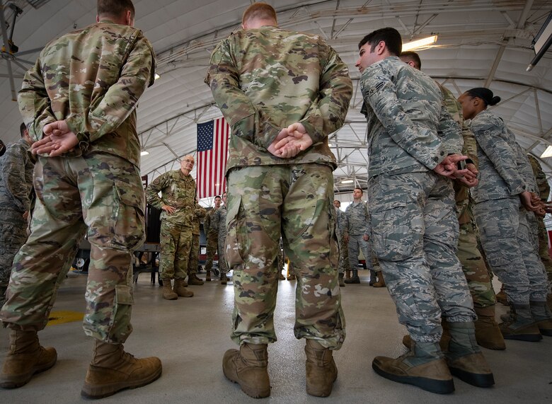 AFMC commander returns to familiar ground > Air Force Materiel Command ...