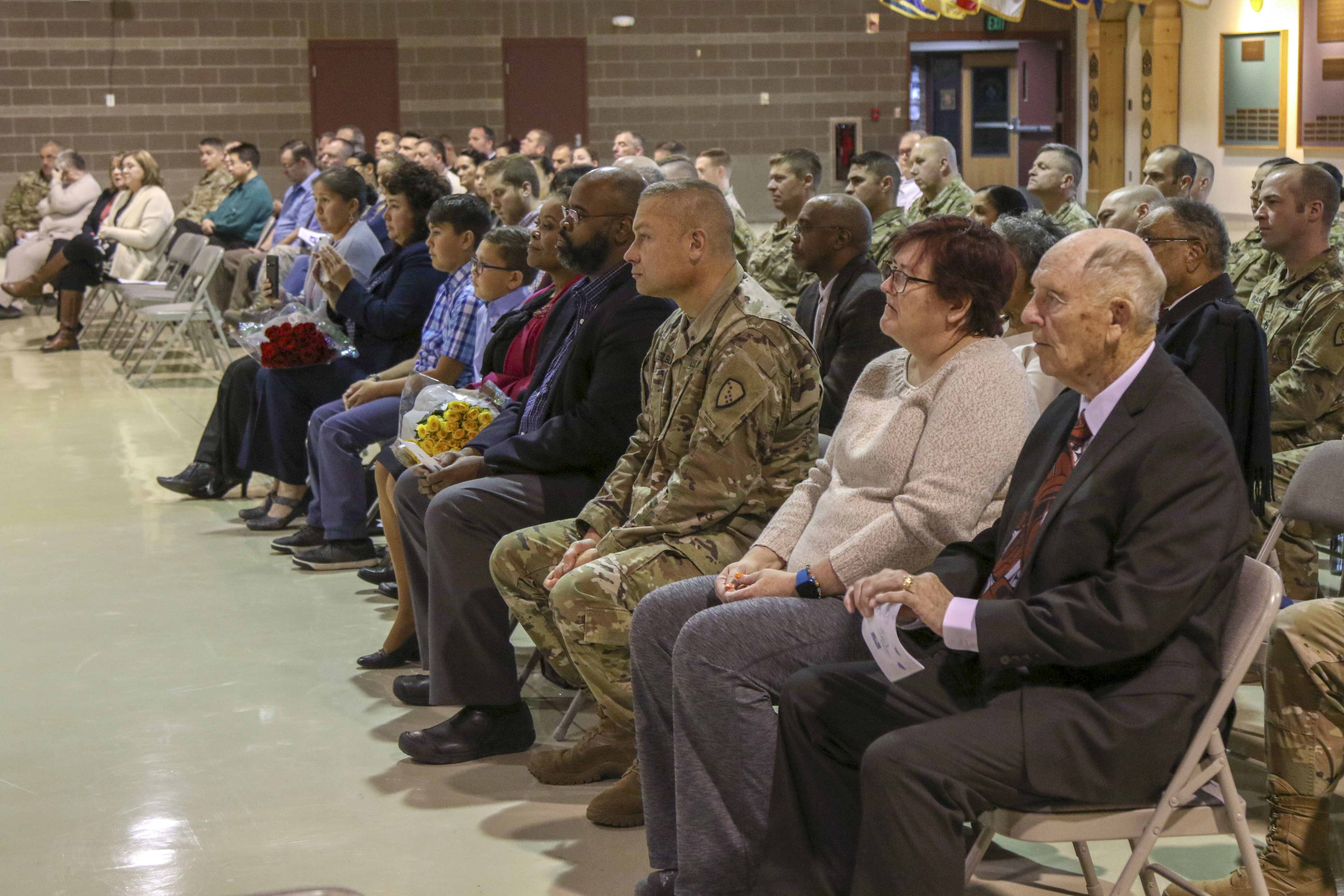 Alaska State Defense Force changes command > Joint Base Elmendorf ...