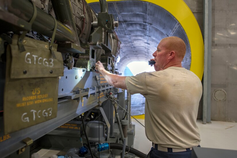 Test cell continues combat airpower training > Holloman Air Force Base ...