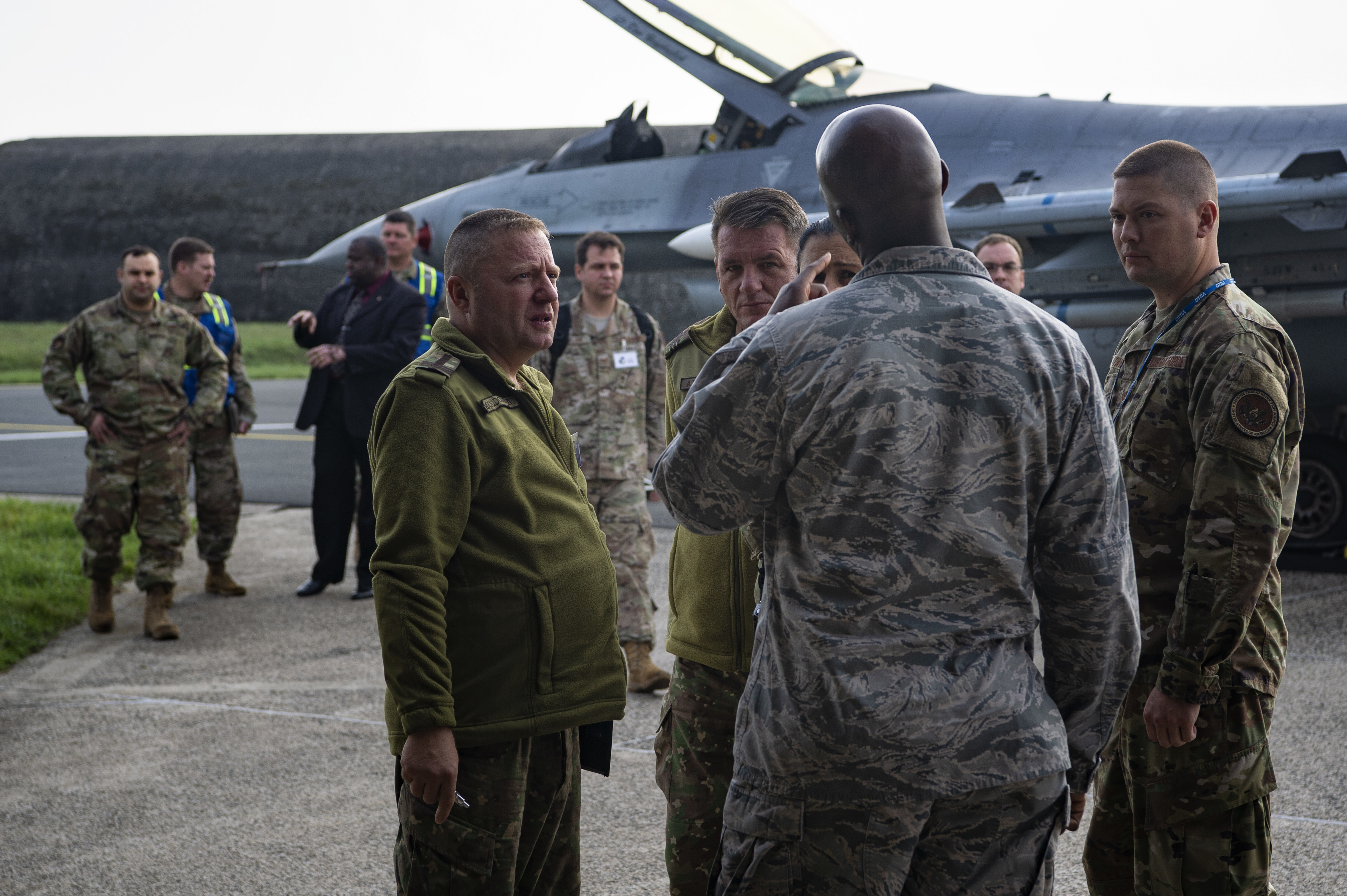 52d FW conducts CFE Treaty exercise > U.S. Air Forces in Europe - Air ...