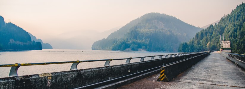 Corps begins spillway gate rehabilitation work at Detroit Dam ...