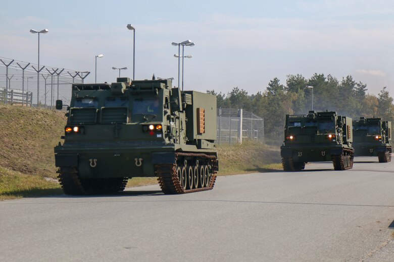 Long-range rocket launchers arrive in Europe > 41st Field Artillery ...