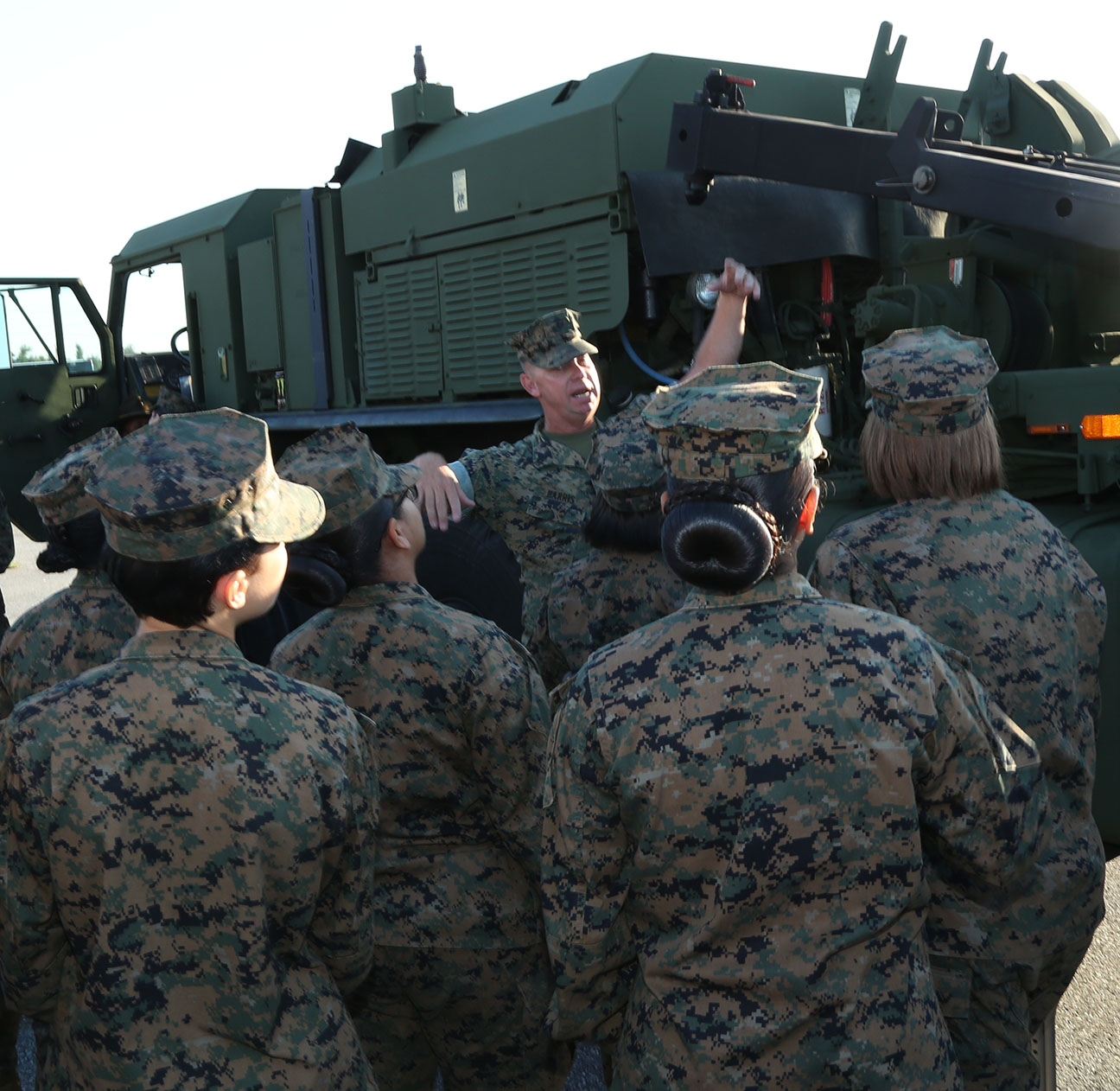 MFSC supports thousands of PI recruit evacuees > U.S. Marine Corps ...