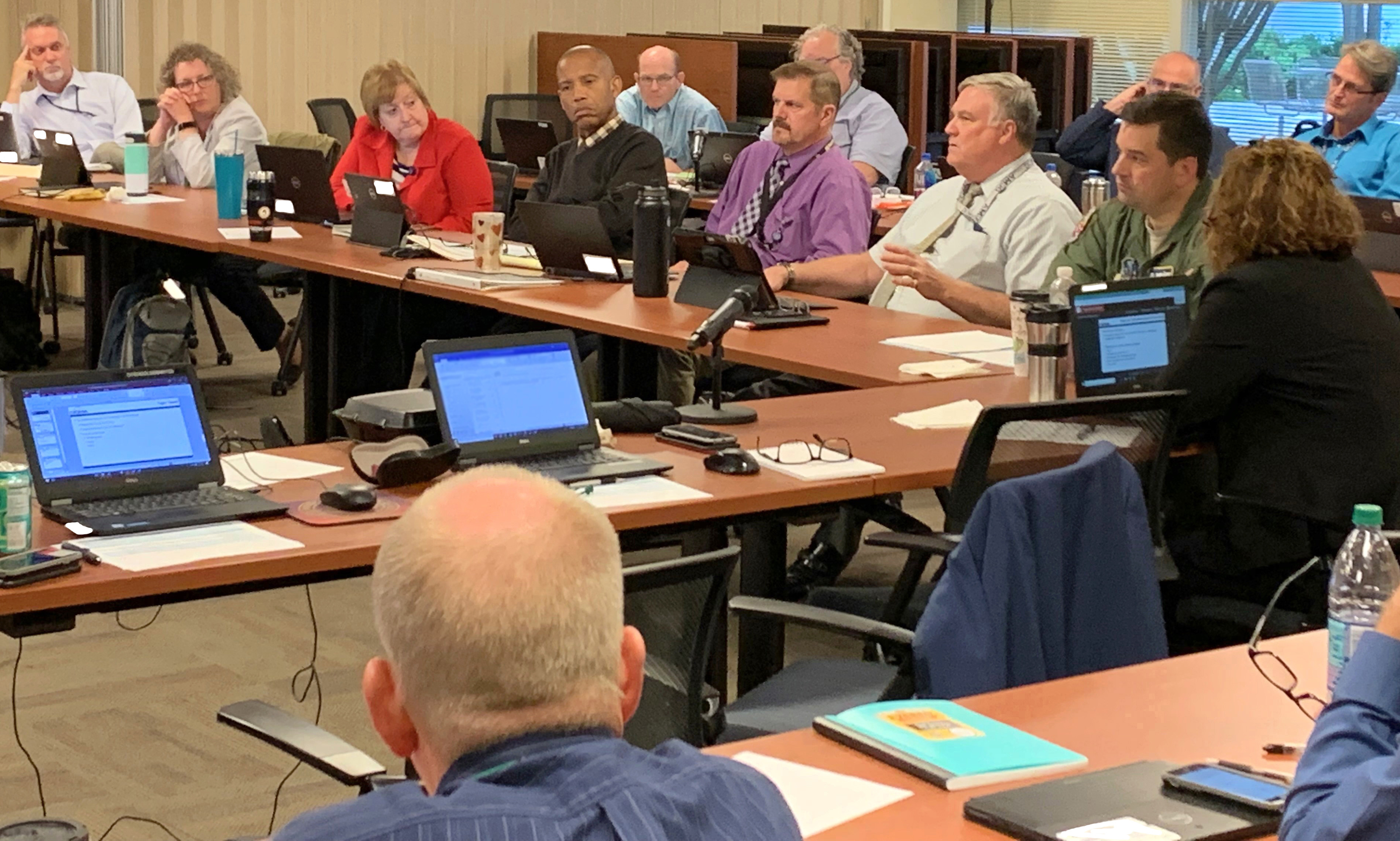 Diverse team examines contractor effectiveness > Defense Contract ...