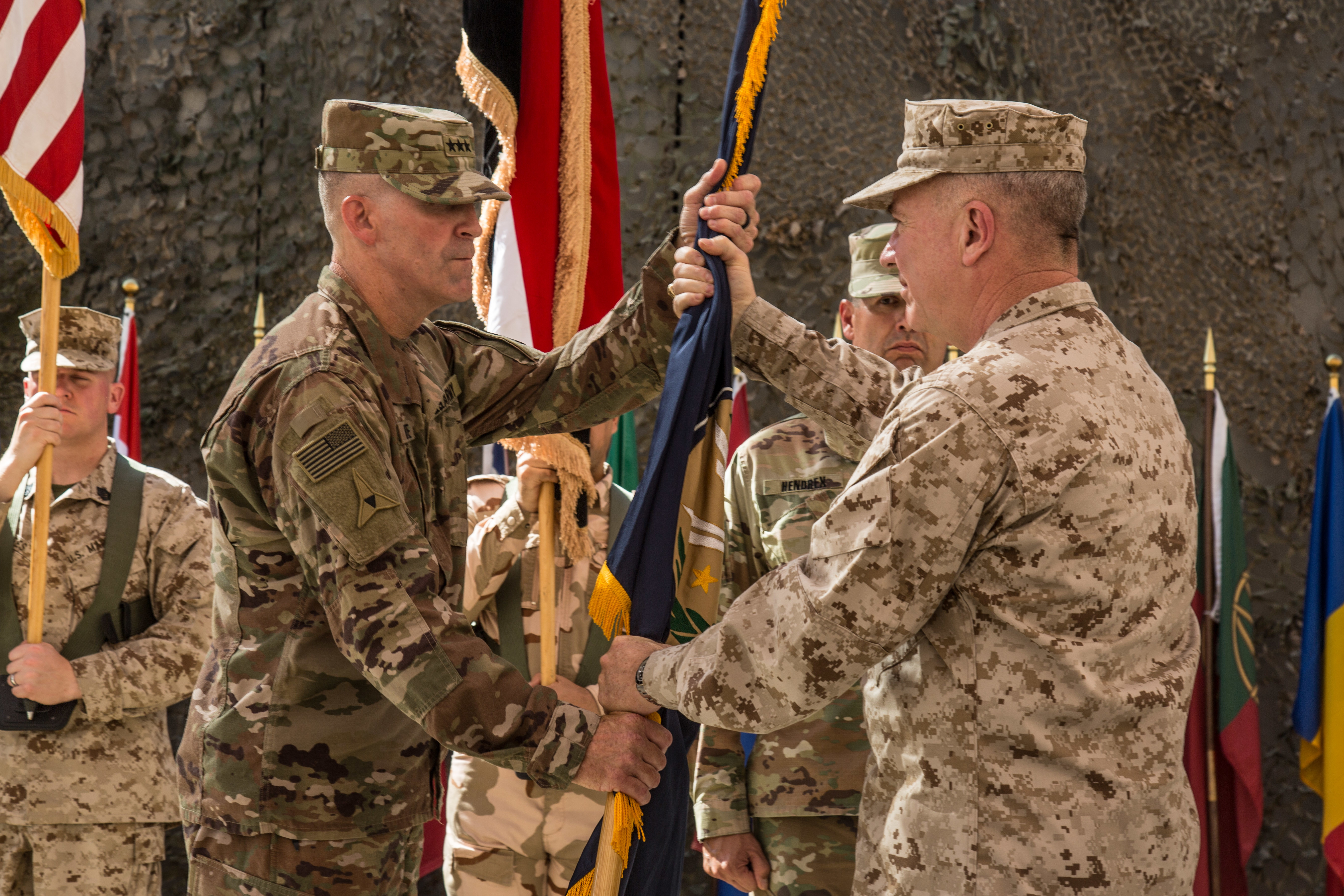 CJTF-OIR transitions commanders for defeat-ISIS mission > U.S. Central ...