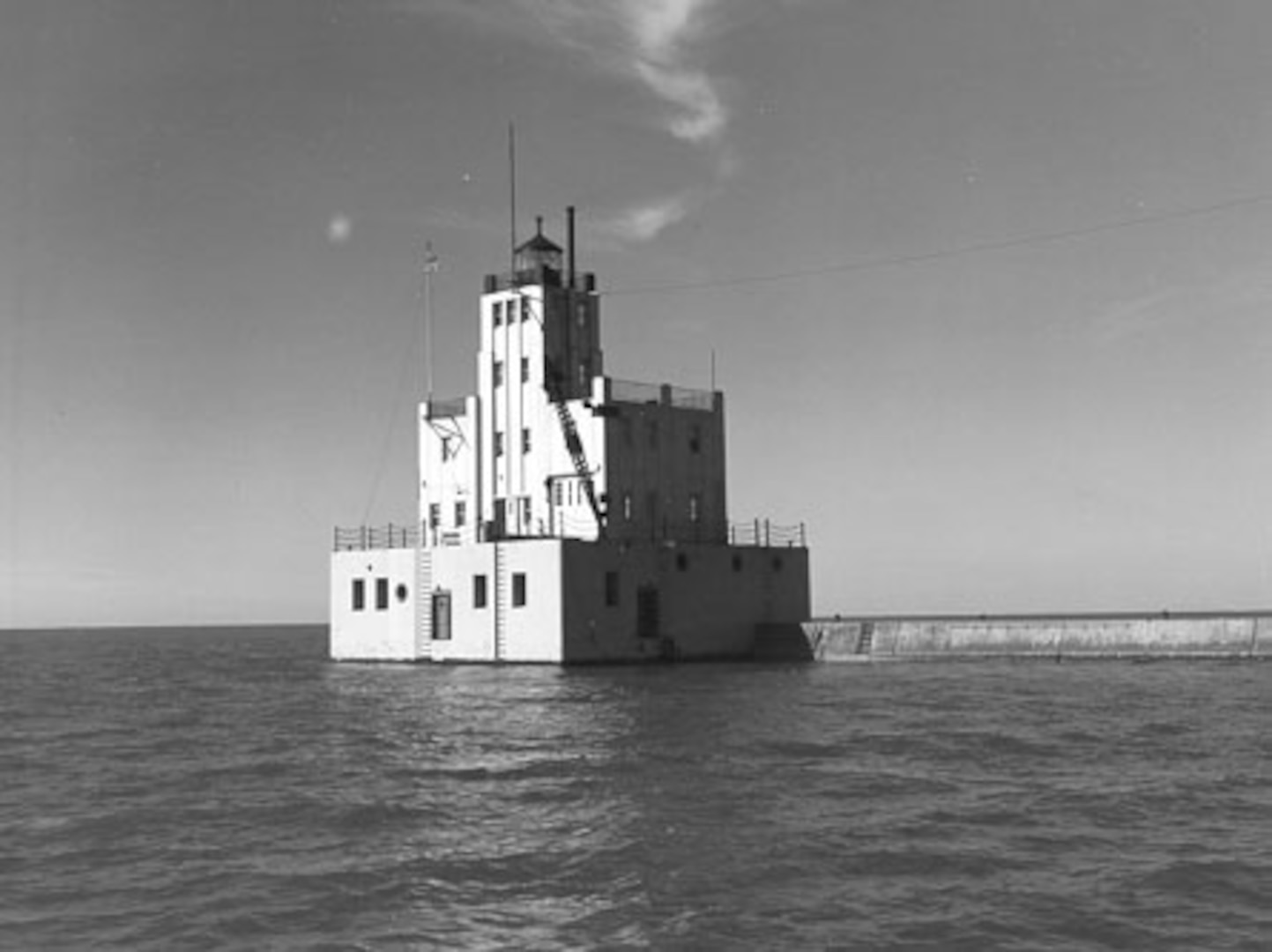 Milwaukee Breakwater Light > United States Coast Guard > All