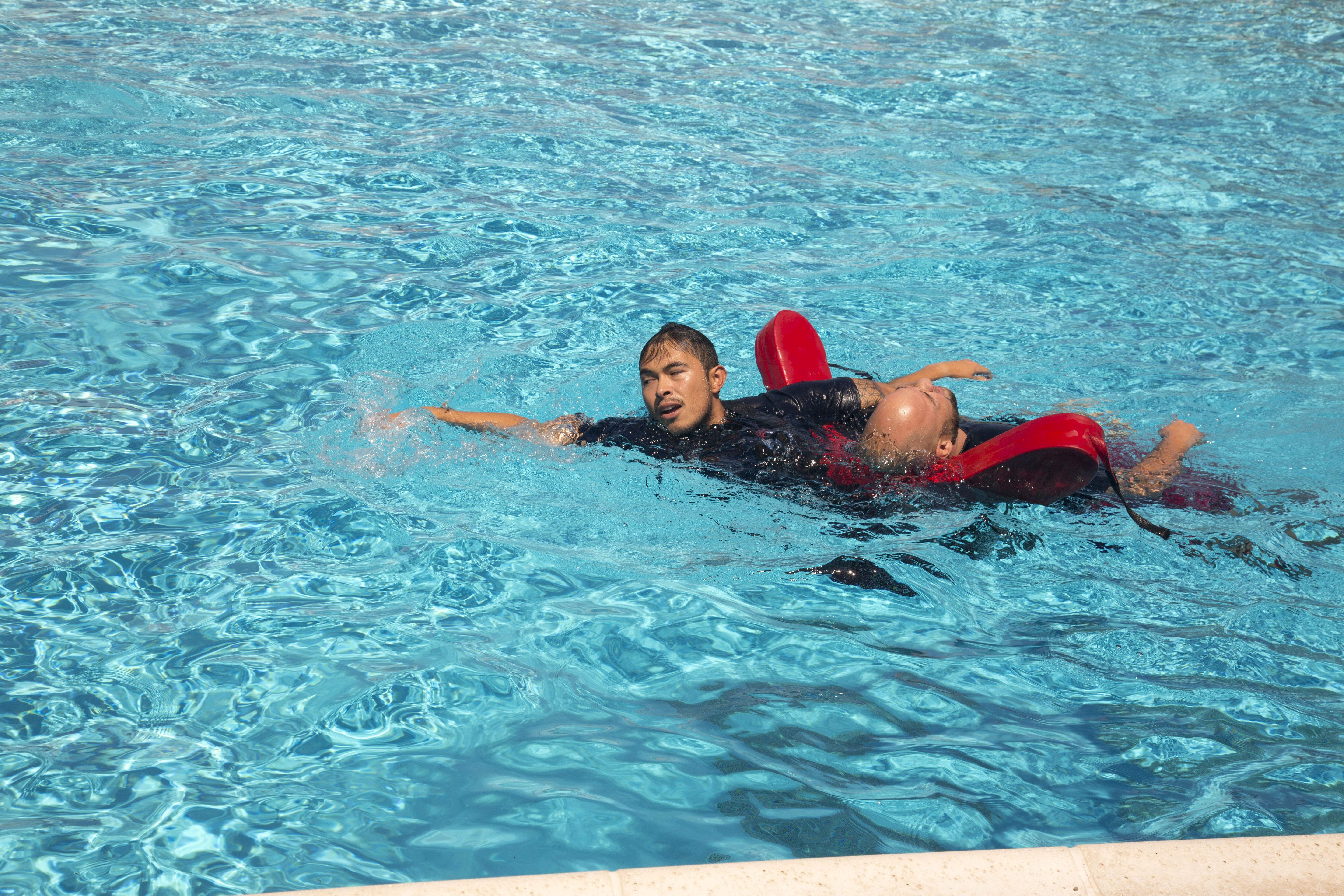 Joint training exercise at the MCLB Barstow pool > United States Marine ...